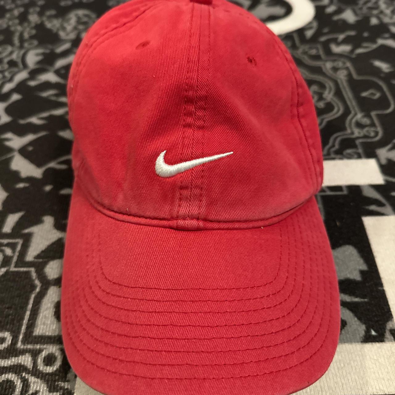 Adjustable hat Nike vintage - Depop