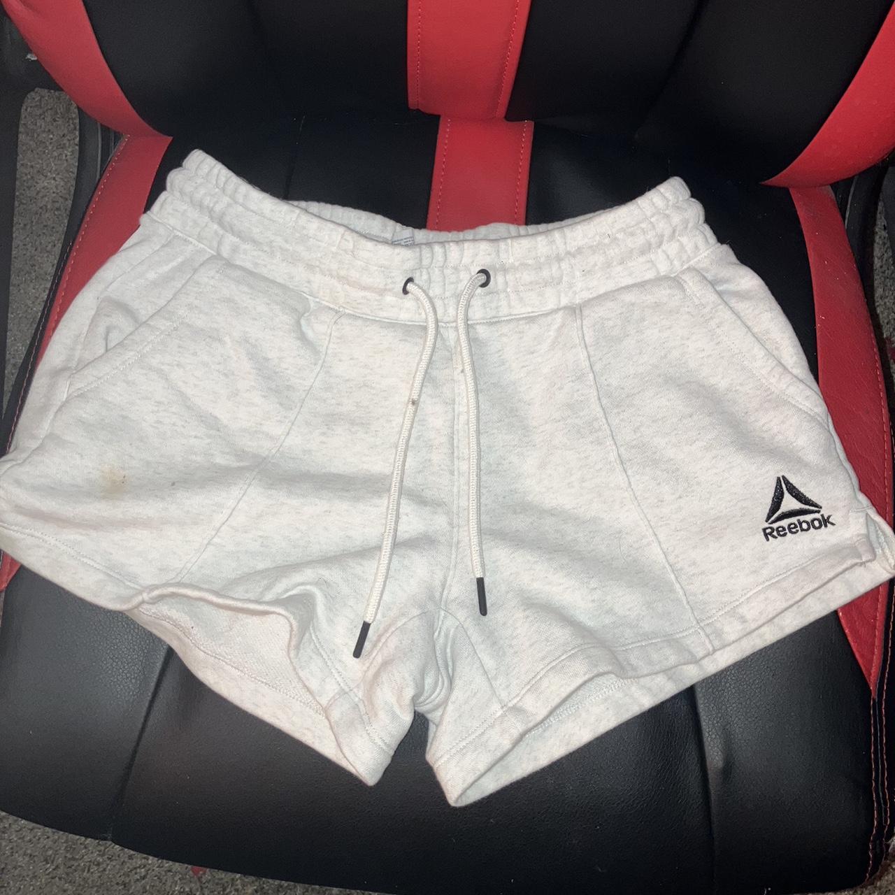 cream reebok shorts 🤍🤍 #shorts #white #cream #gym... - Depop