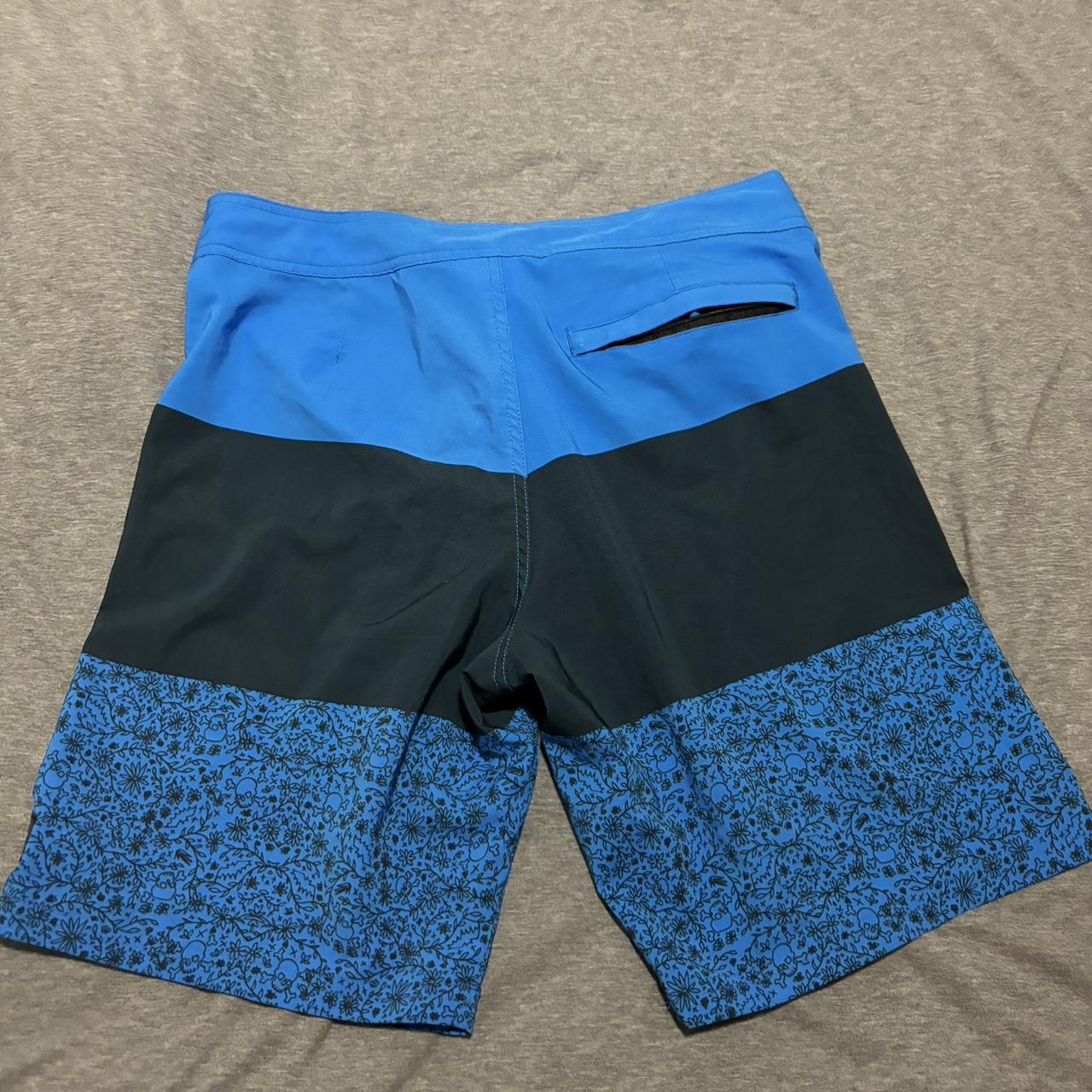 Men’s Carve board short - Depop