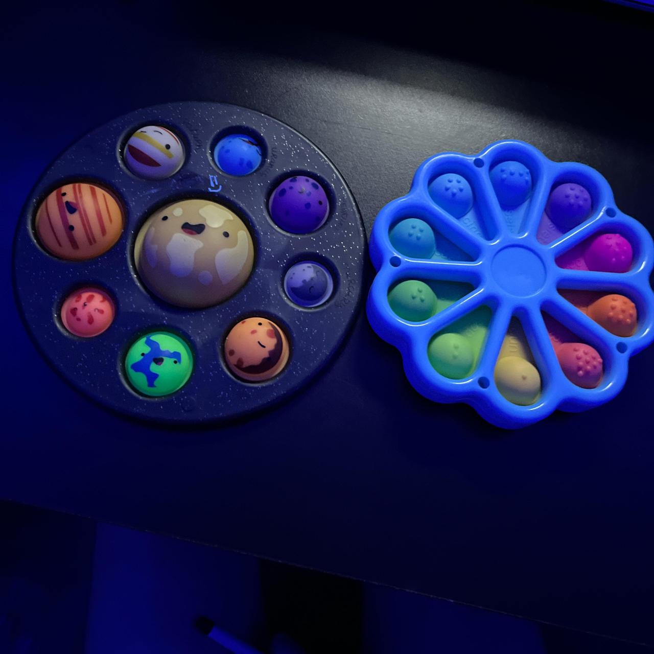 fidget toys solar system and color and number blue - Depop