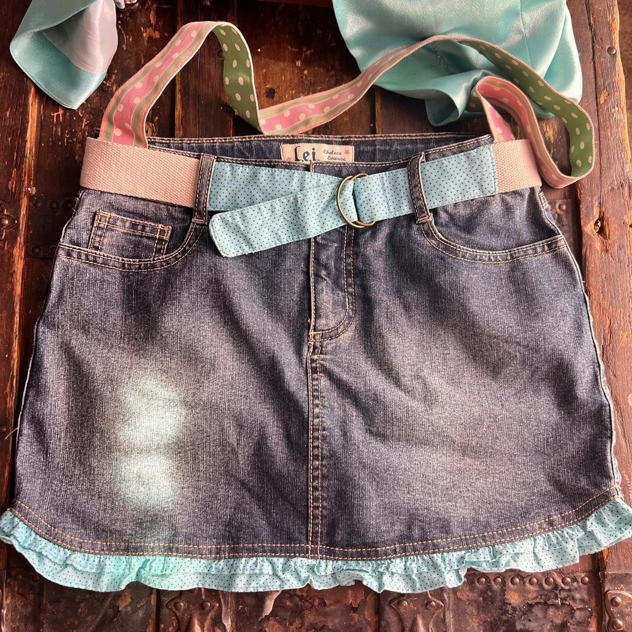 Lolll so cute LEI skirt bag! #winx #fairy... | Depop