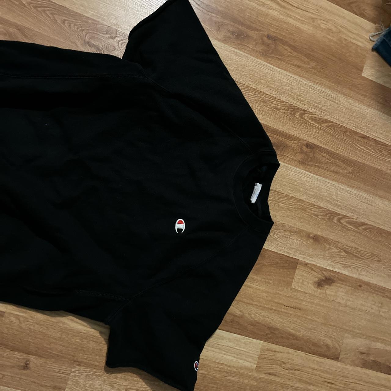 Champion cut sleeve crew neck men’s medium - Depop