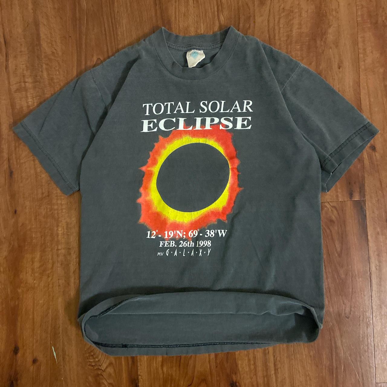 VINTAGE 90s SOLAR ECLIPSE FADED SHIRT SIZE M FLAW:... - Depop