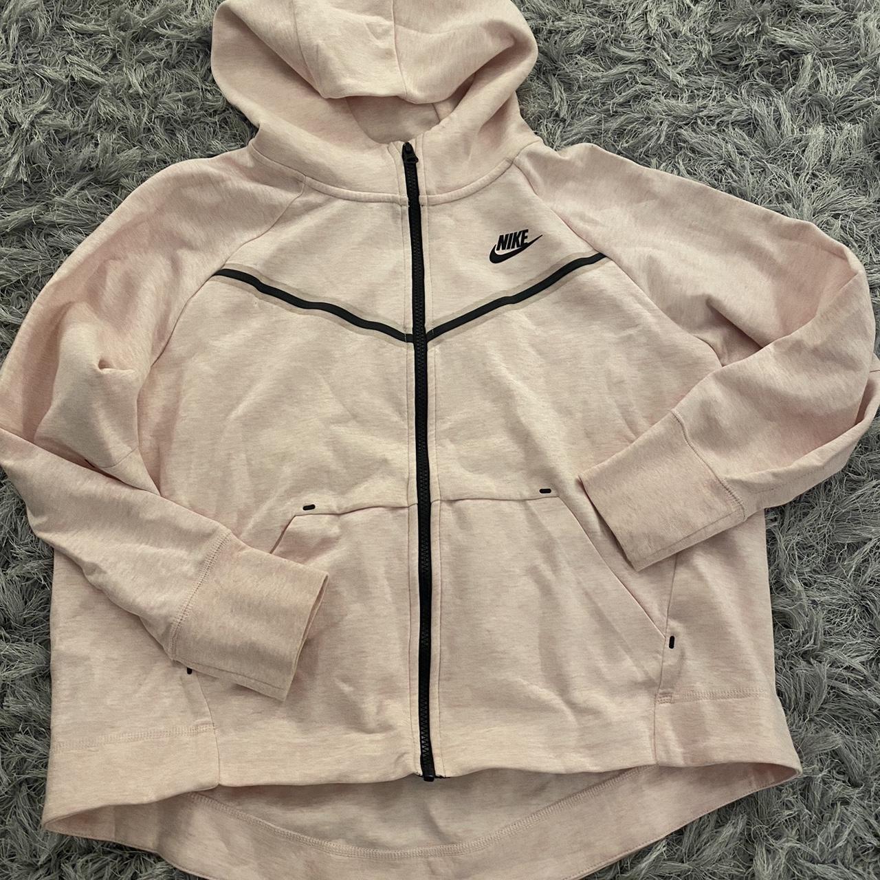 Baby pink Nike tech New without tags Size XL - Depop