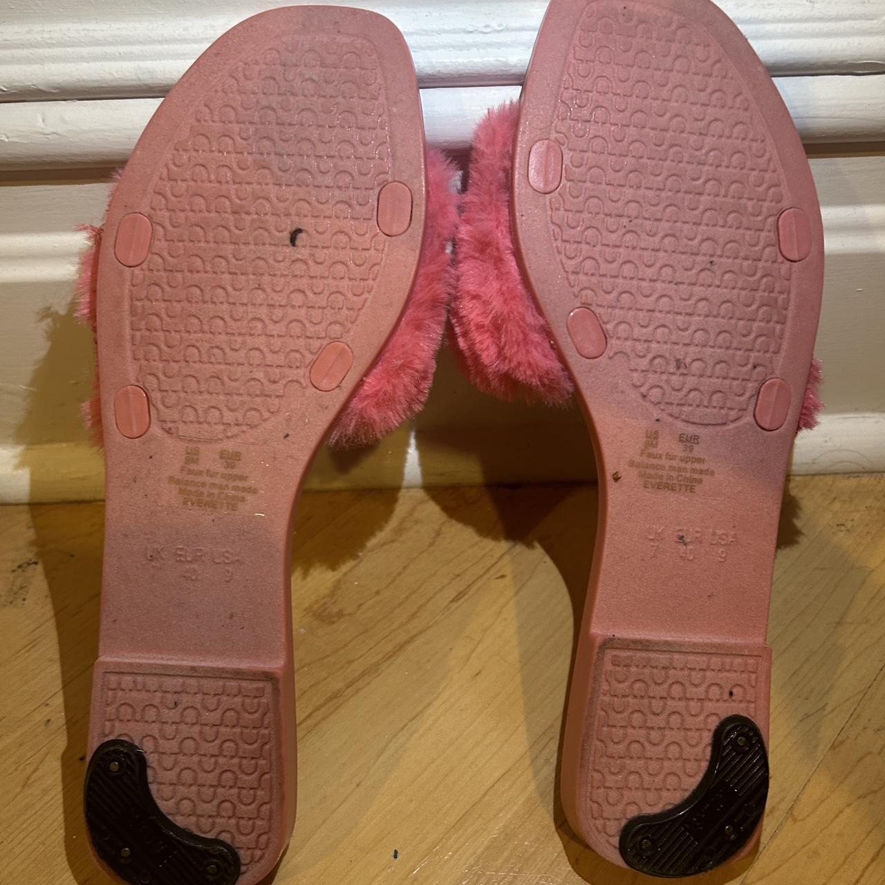 Circus pink fluffy slides #fluffy #slides #y2k... - Depop