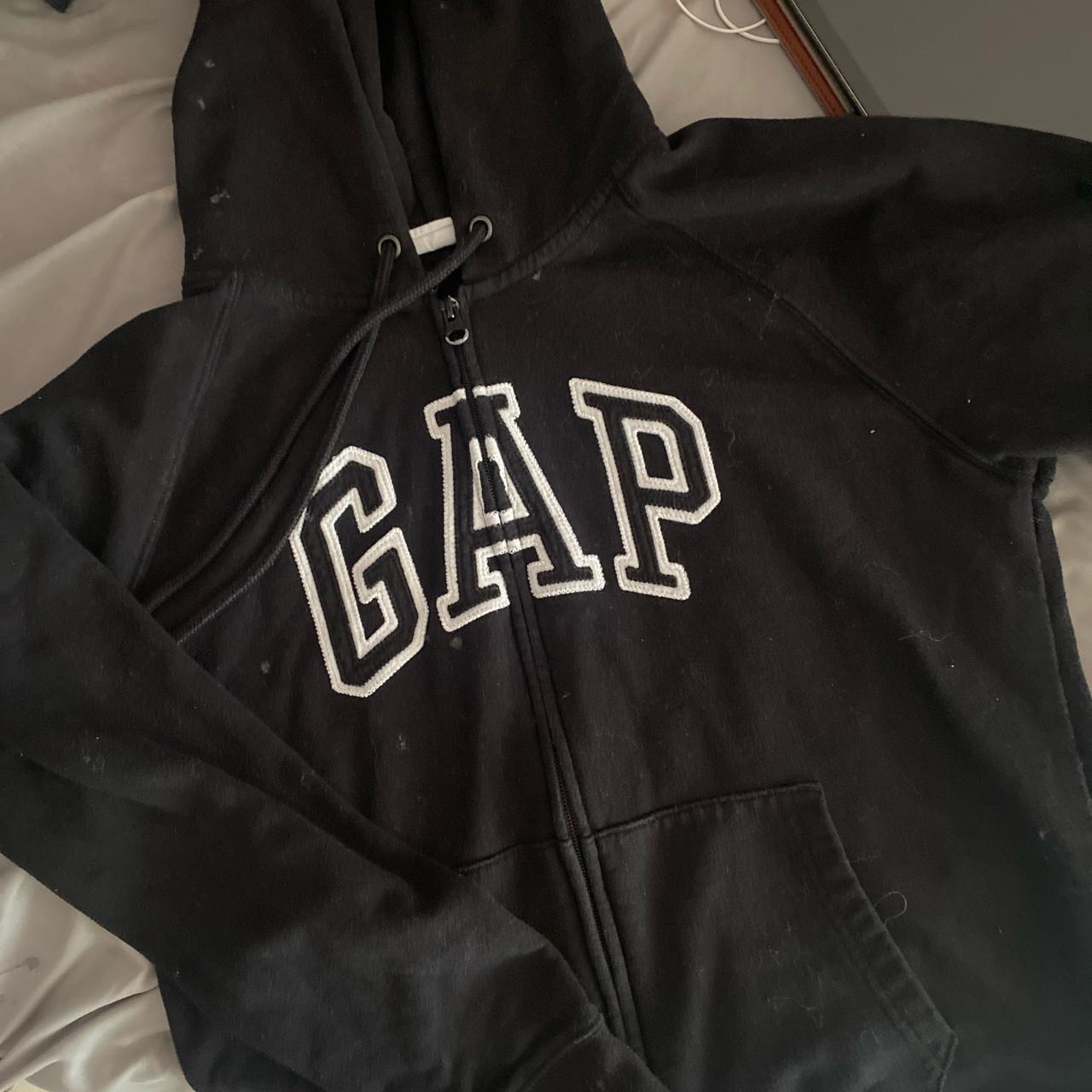 Gap zip up hoodie - Depop