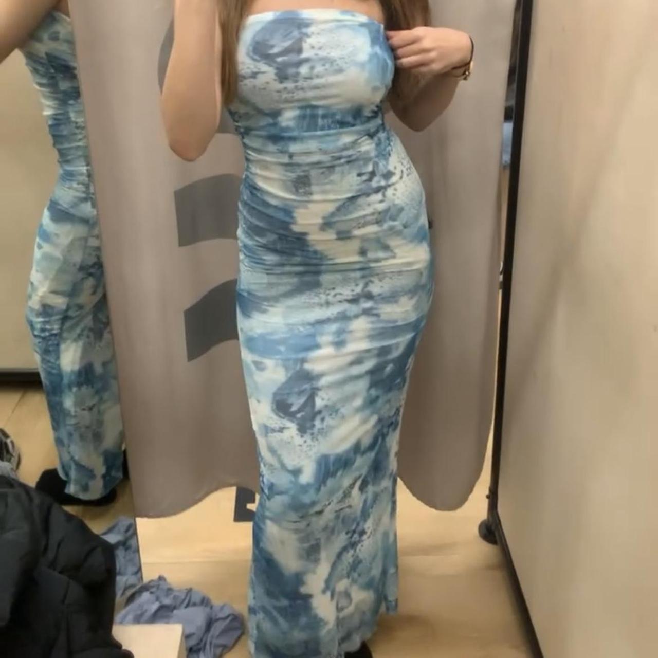 Blue and white maxi tube dress worn twice like new - Depop