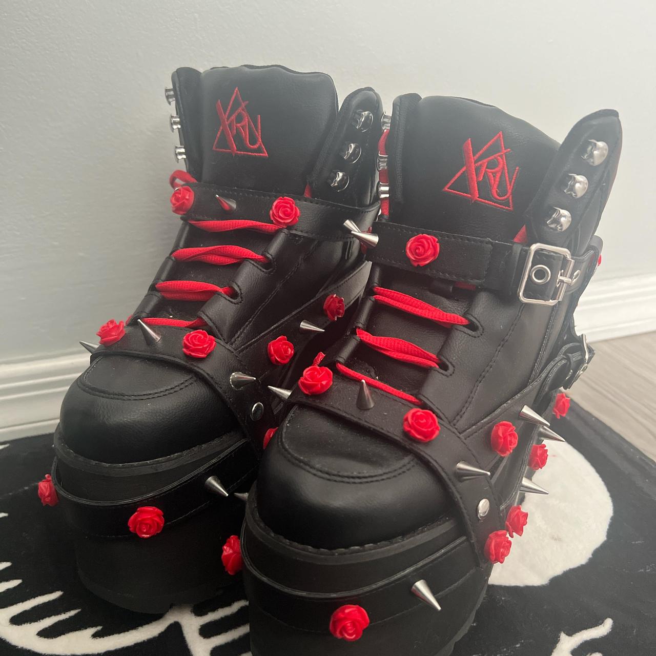 🌹YRU Rose Platform Sneakers! 🌹size women's 8,... - Depop