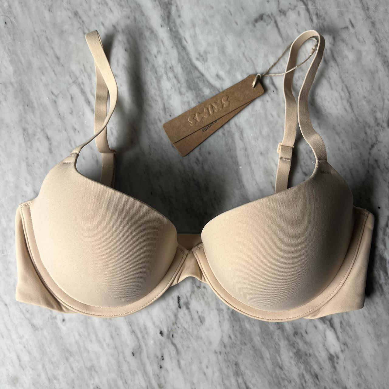SKIMS Push Up Bra Brand new with tags Size: 32C - Depop