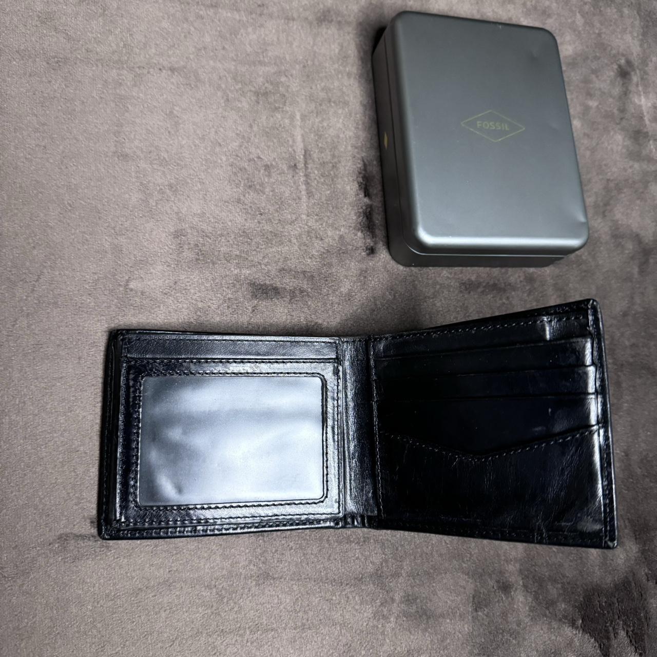 Fossil Leather Bifold Men's Wallet This Fossil men's... - Depop