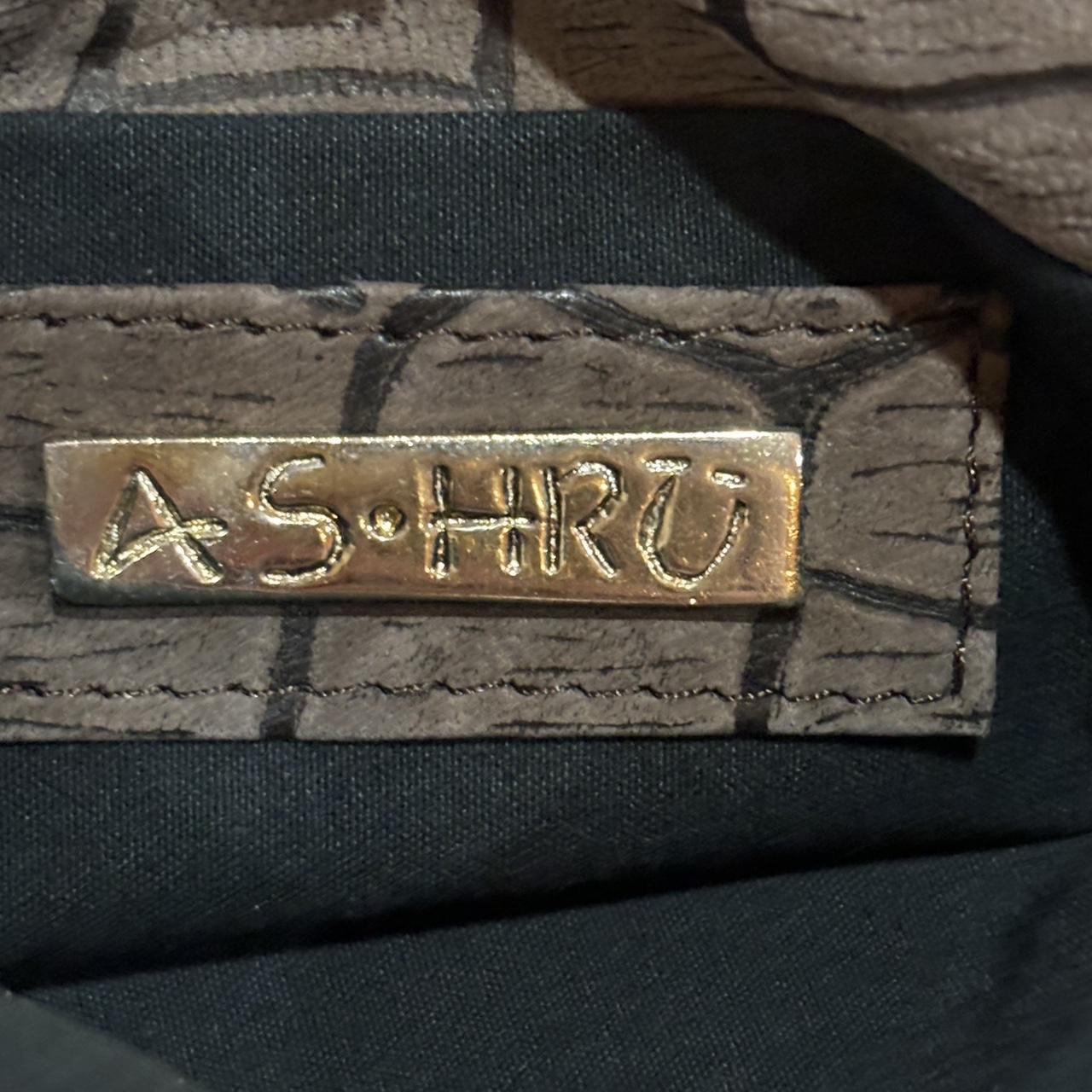 Ashro crossbody purse wallet. Beaded/shells. Very... - Depop