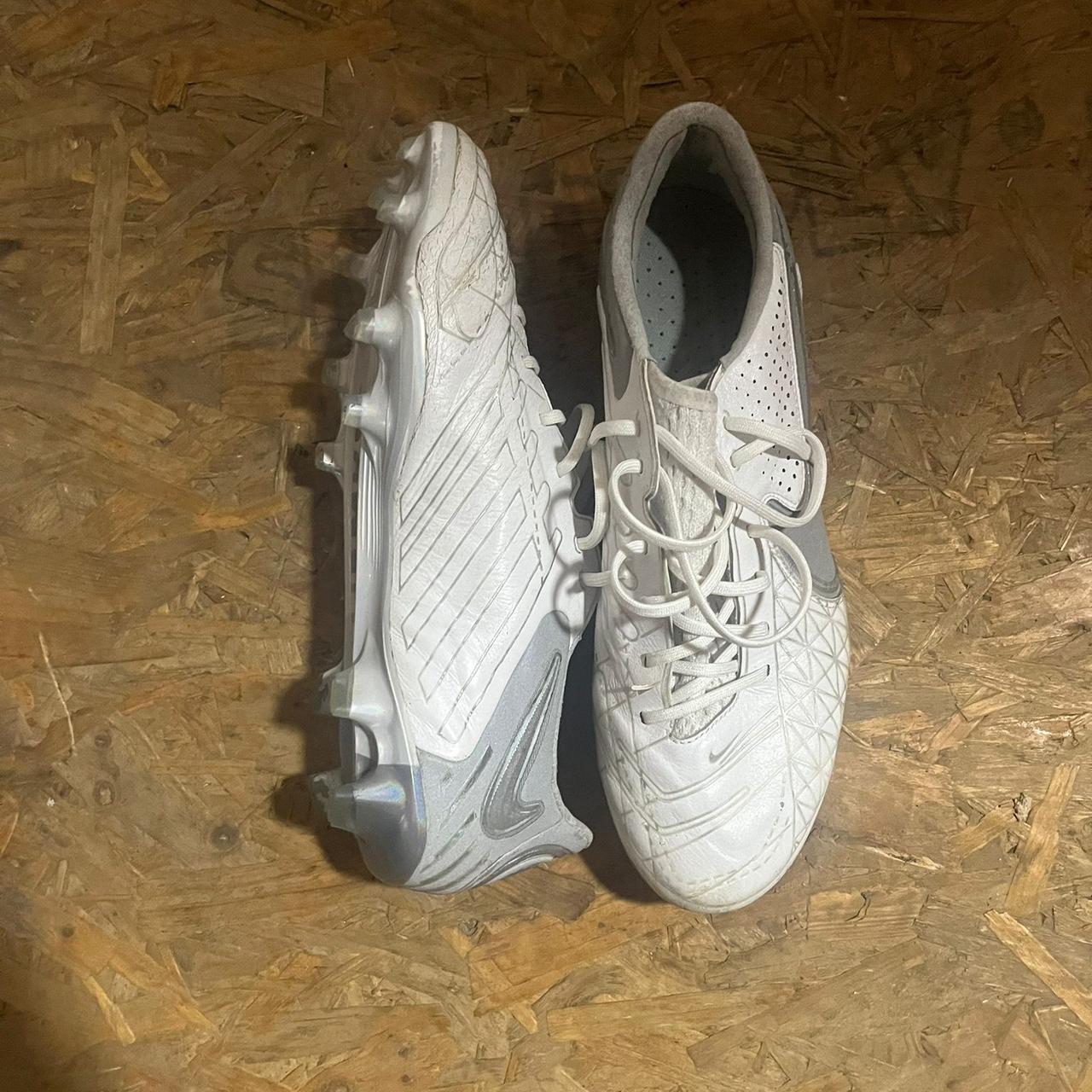 Nike Tiempo elite FG Good condition Size uk 10 - Depop