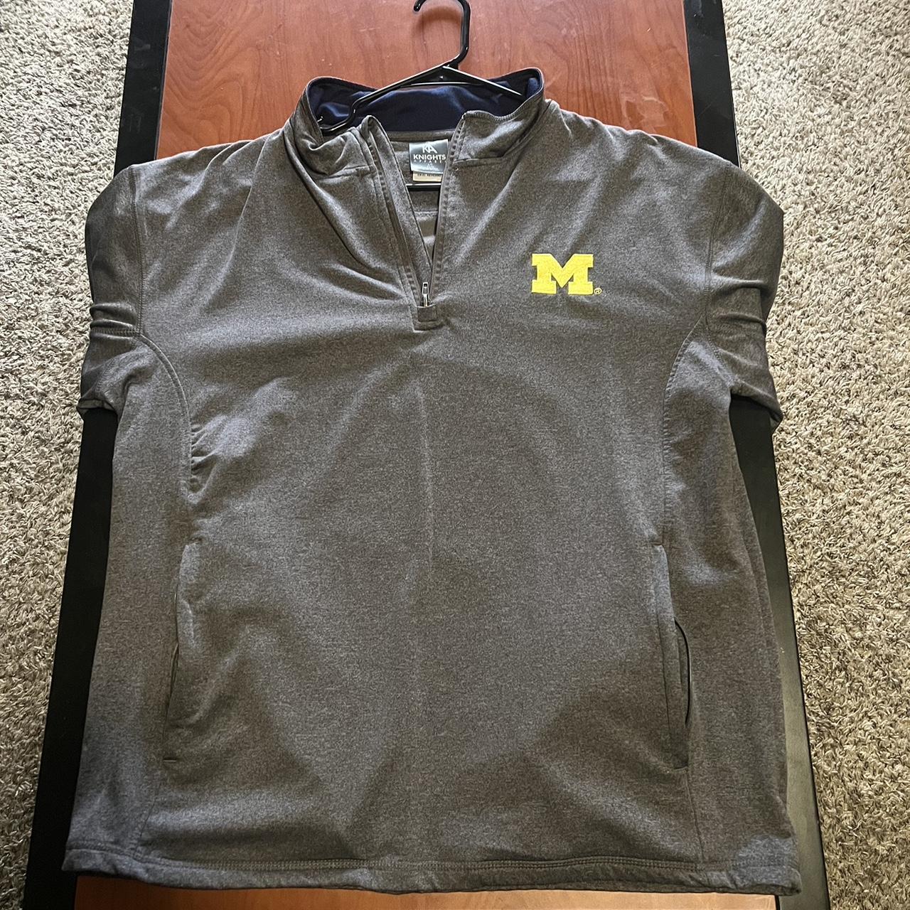90s Michigan Wolverines Jacket. Collar, front... - Depop