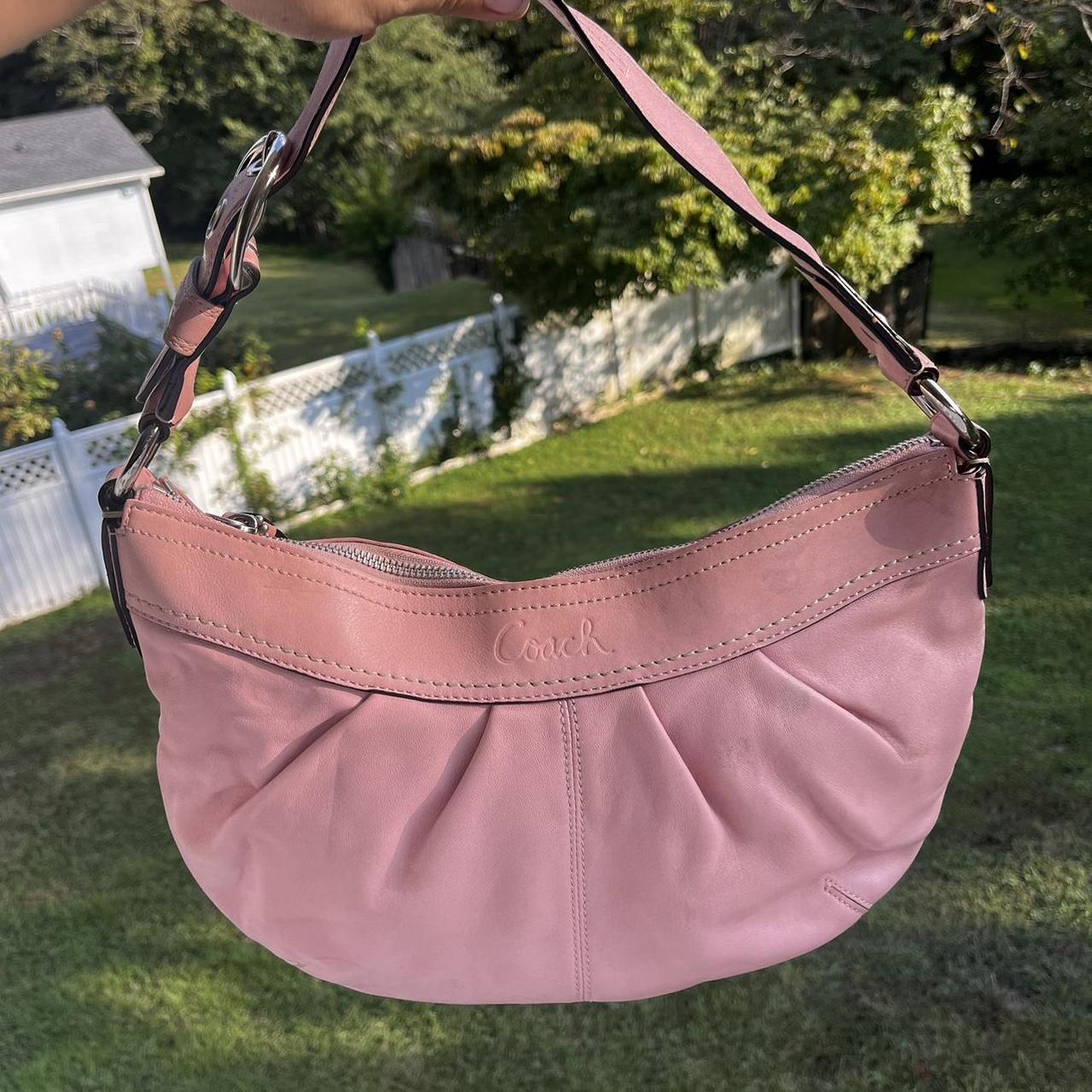 🎀 2009 Coach Soho Pleated Pink Large Handbag Y2K 🎀... - Depop