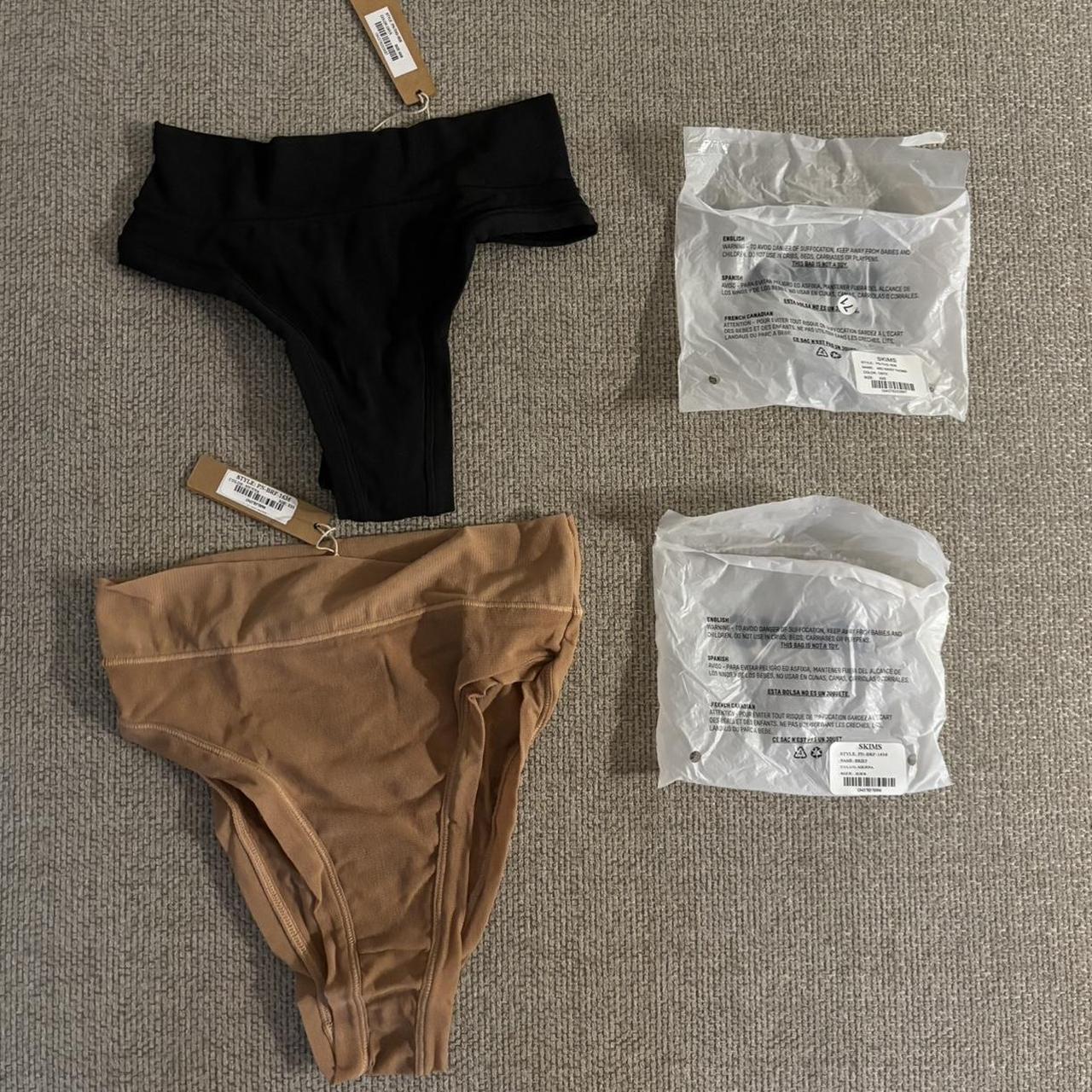 Skims underwear set XXS Set of 2 Brand new with... - Depop