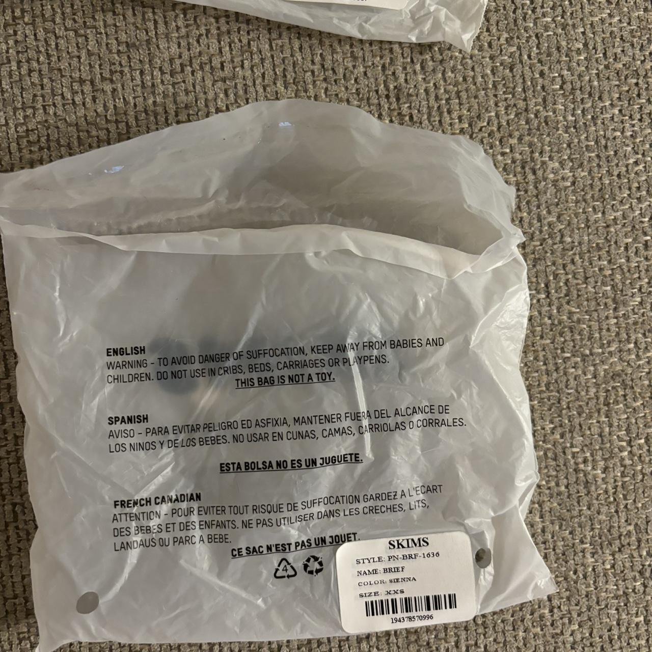 Skims underwear set XXS Set of 2 Brand new with... - Depop