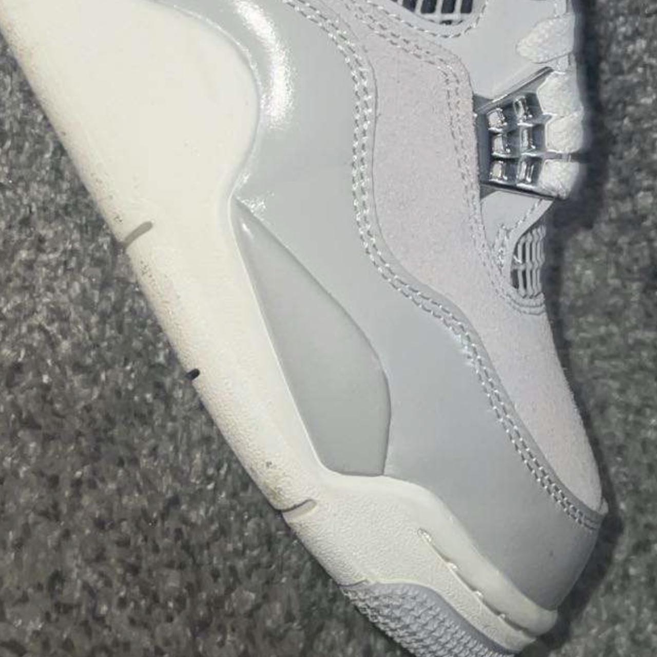 Jordan 4 frozen moments Size 9 Worn once 100%... - Depop