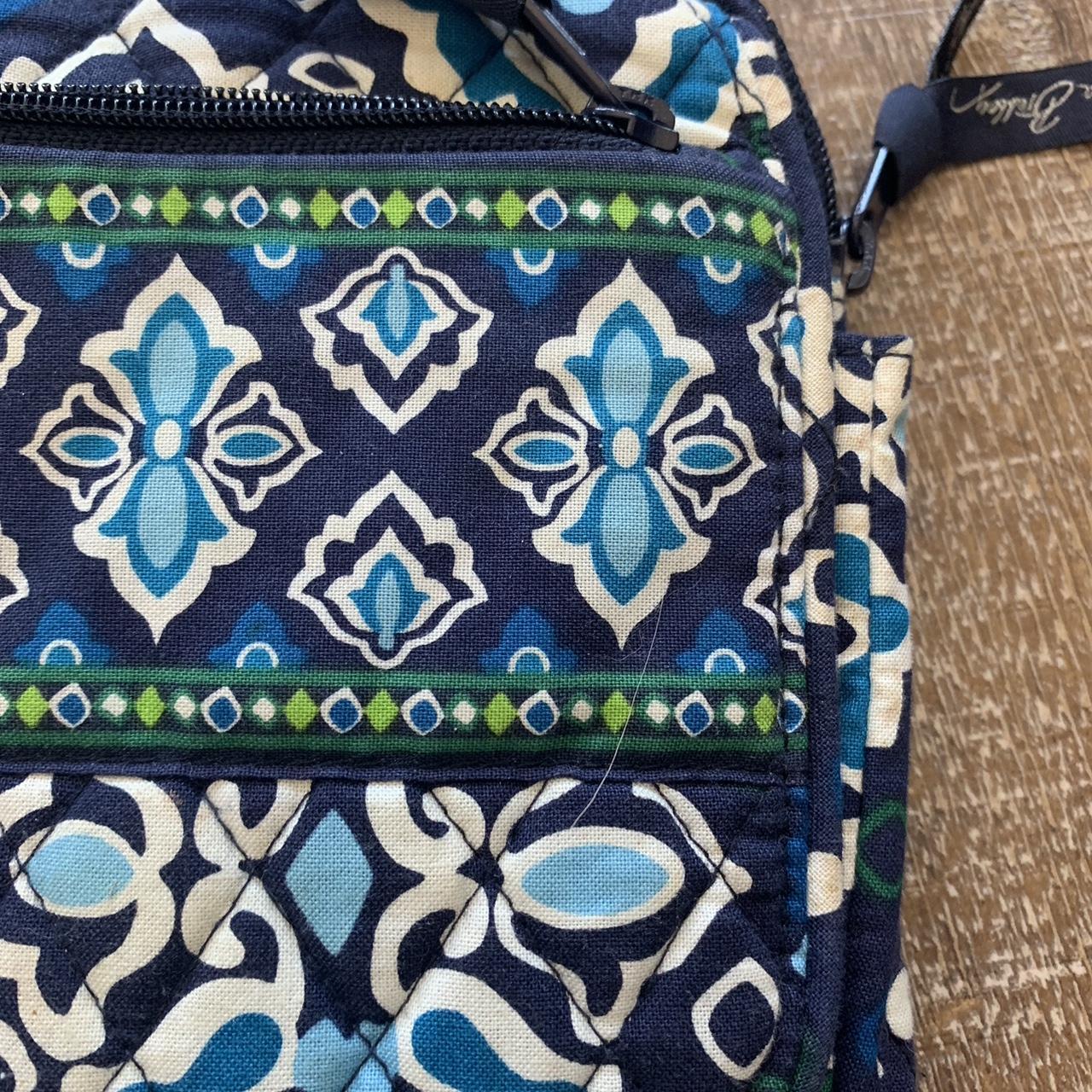 Vera Bradley Sam. Cross body purse - Depop