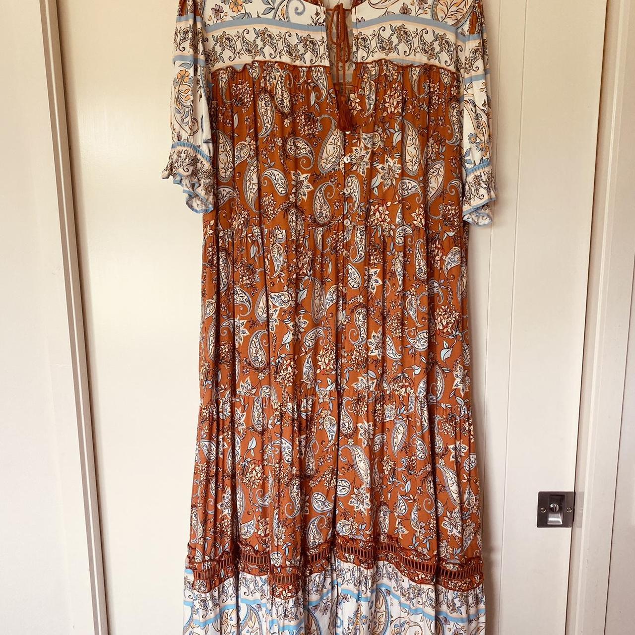 Stunning Jaase Maxi dress. Perfect condition, used... - Depop