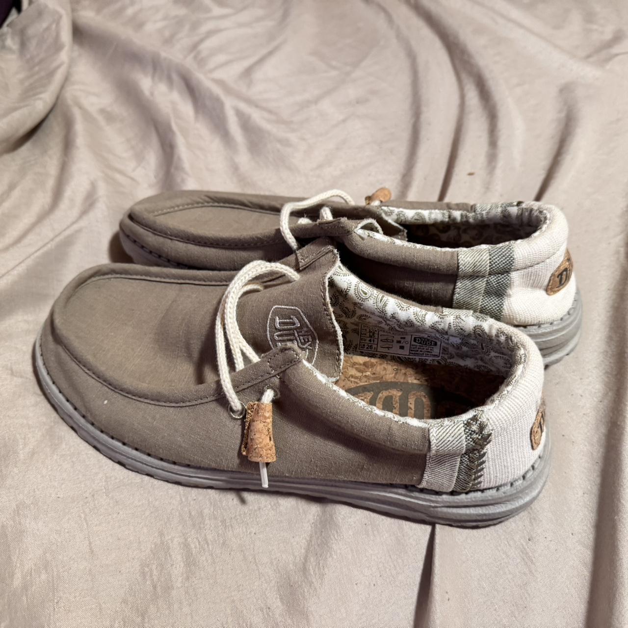 Green hey dudes!! worn only a handful of times,... - Depop