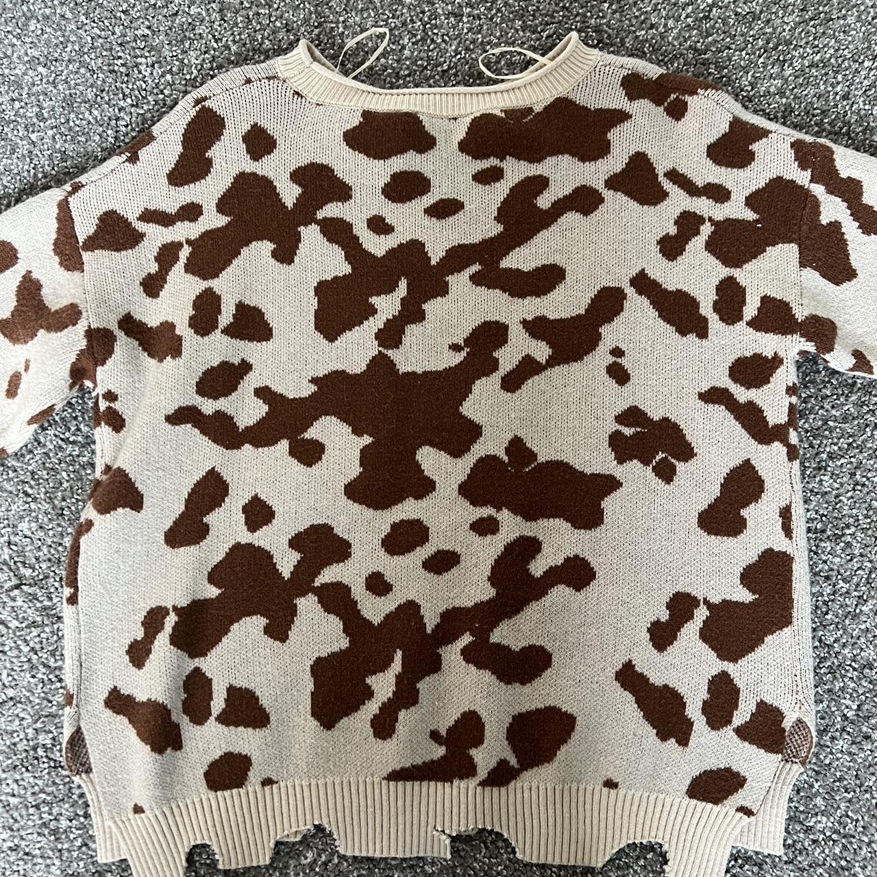 Super cute willow and root sweater worn 2-3... - Depop