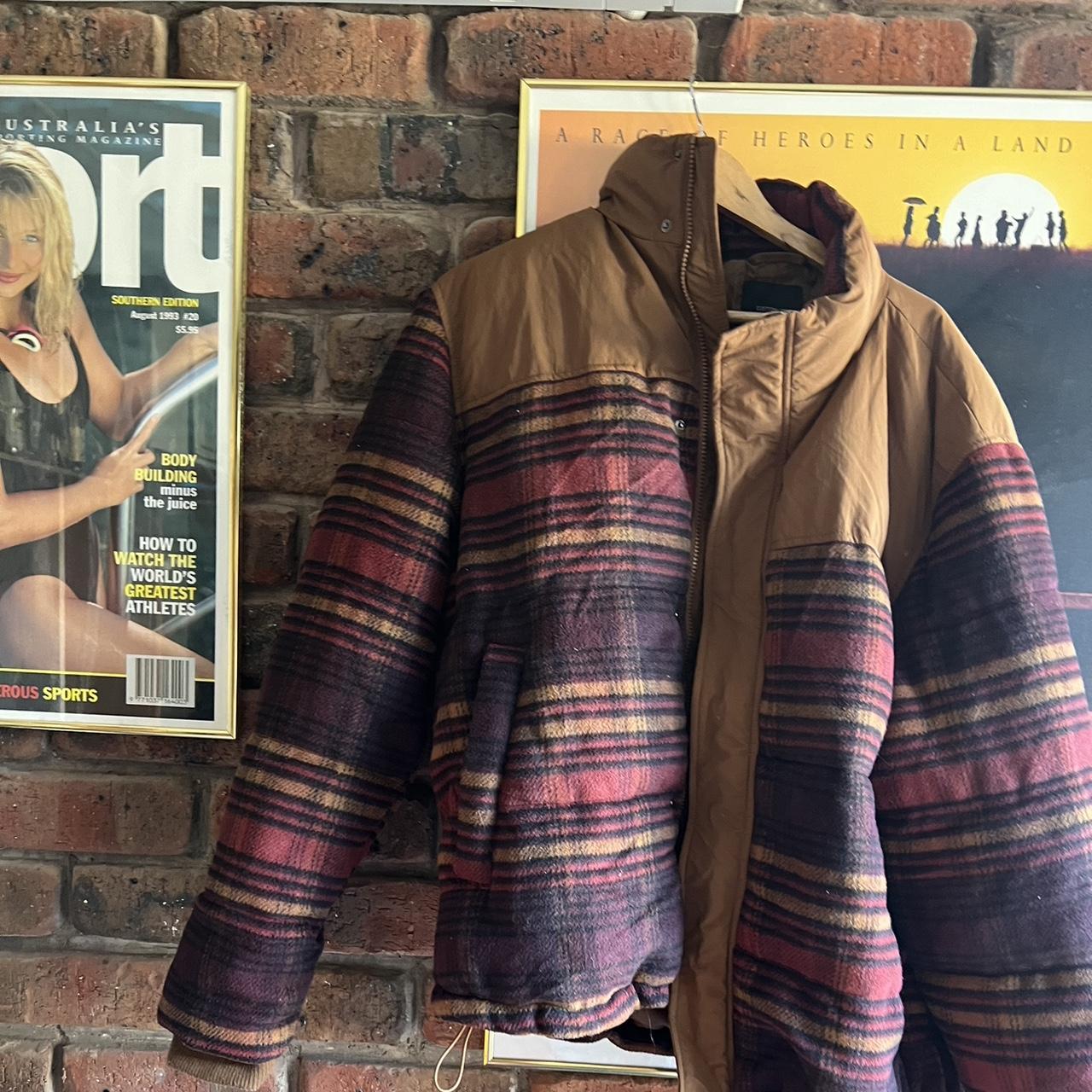 Extra Large overweight jacket Is incredibly warm... - Depop