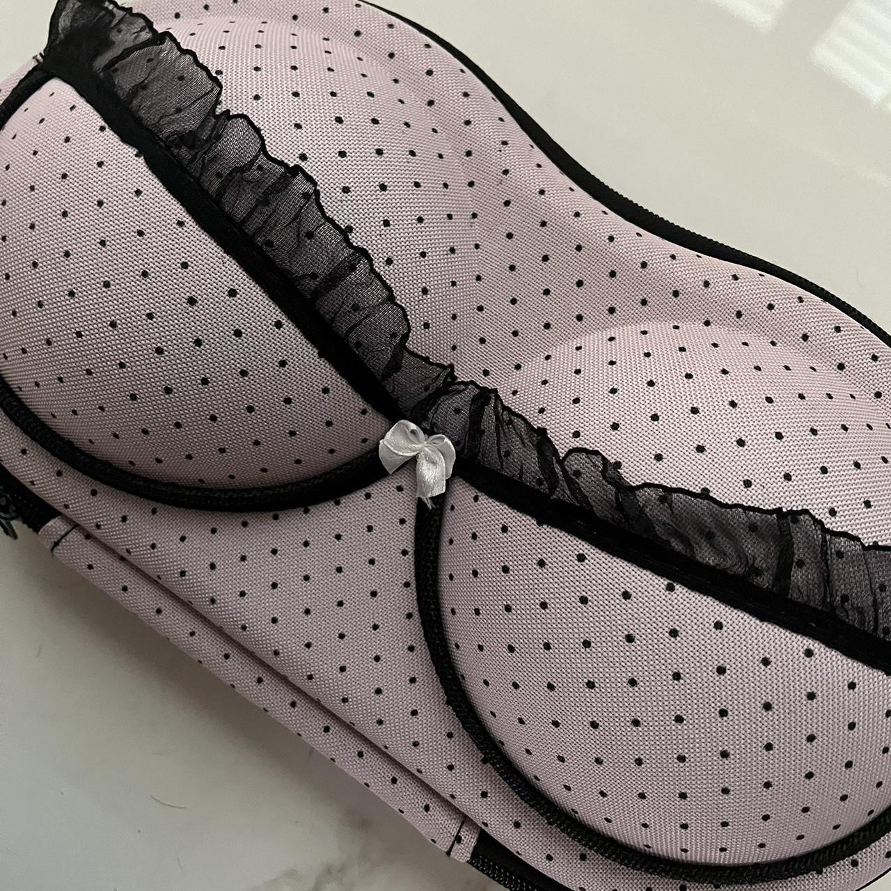 Coquette aesthetic vintage bra/cd case really cute... - Depop