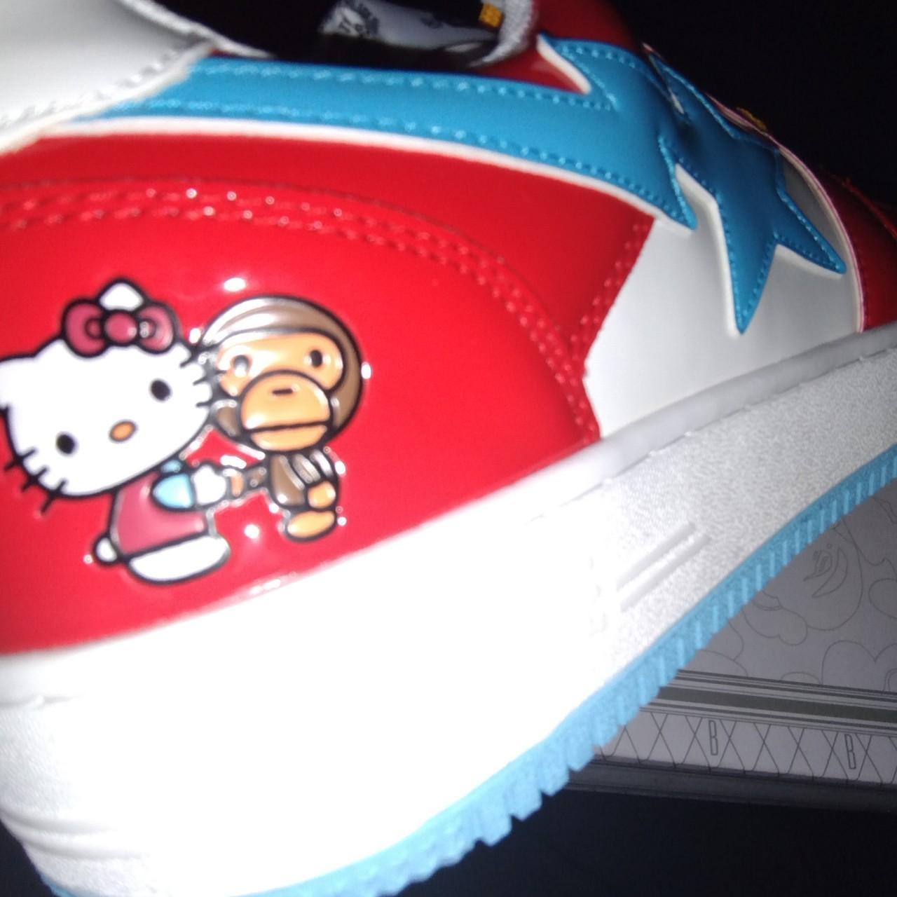 Hello Kitty Bapestas (Box slightly... | Depop