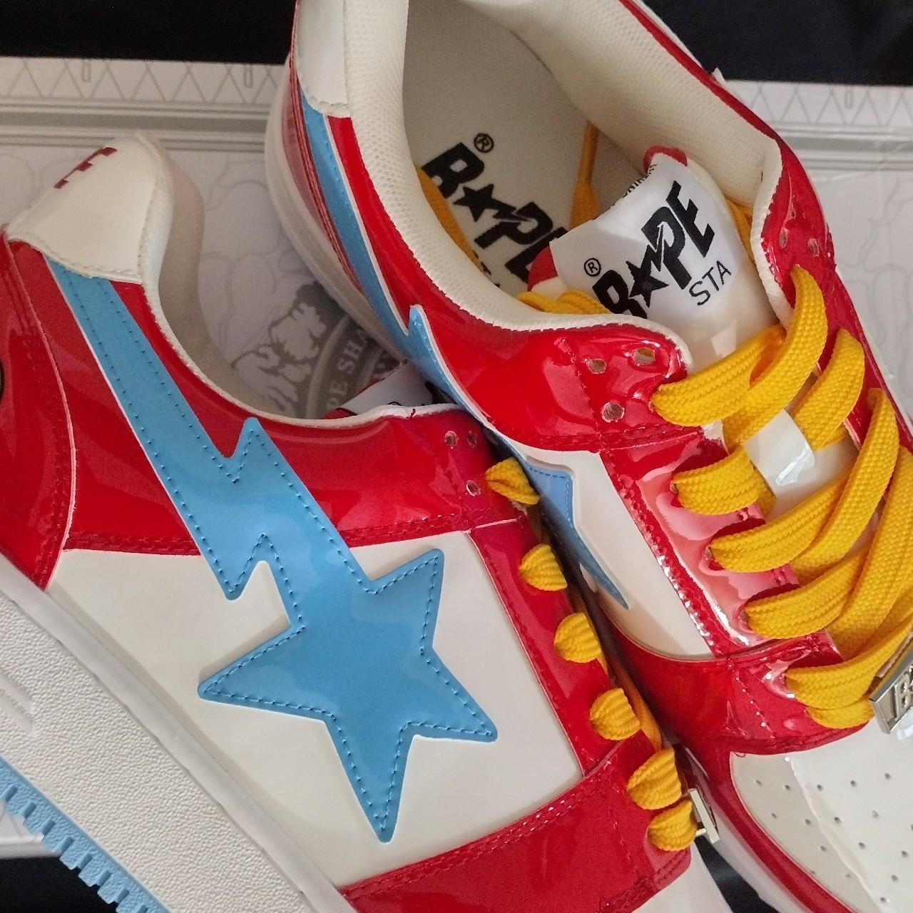 Hello Kitty Bapestas (Box slightly... | Depop