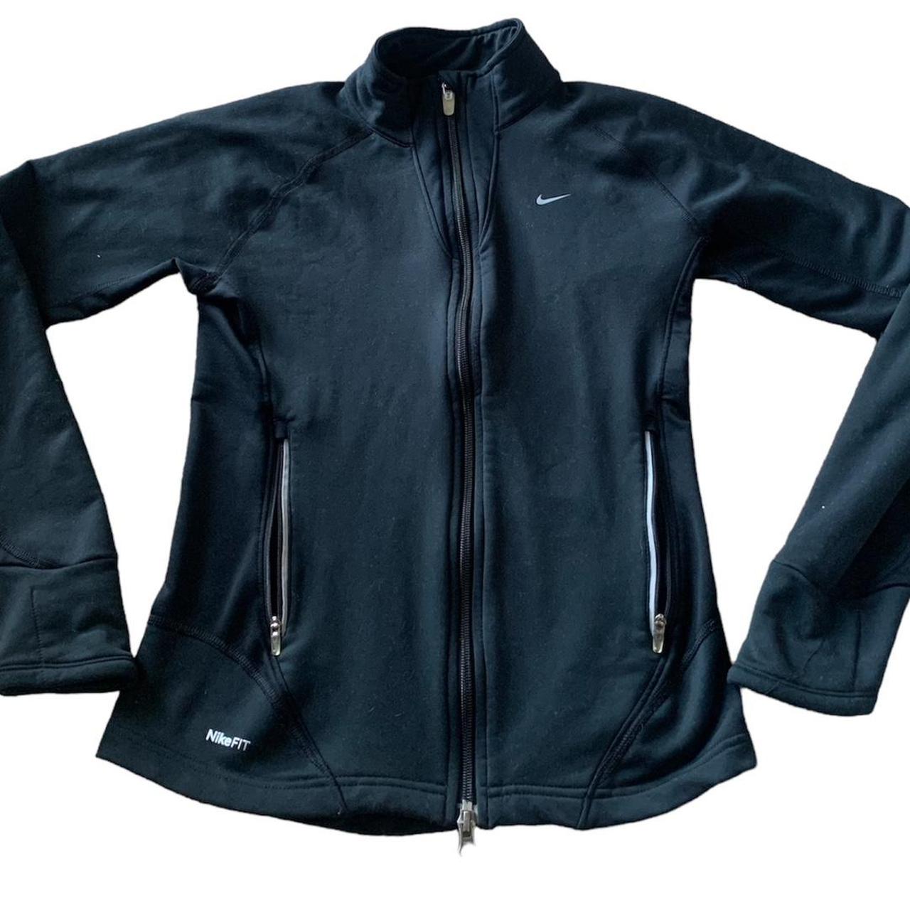 nike zip up! size xs :) great condition!!☀️☀️ #nike - Depop