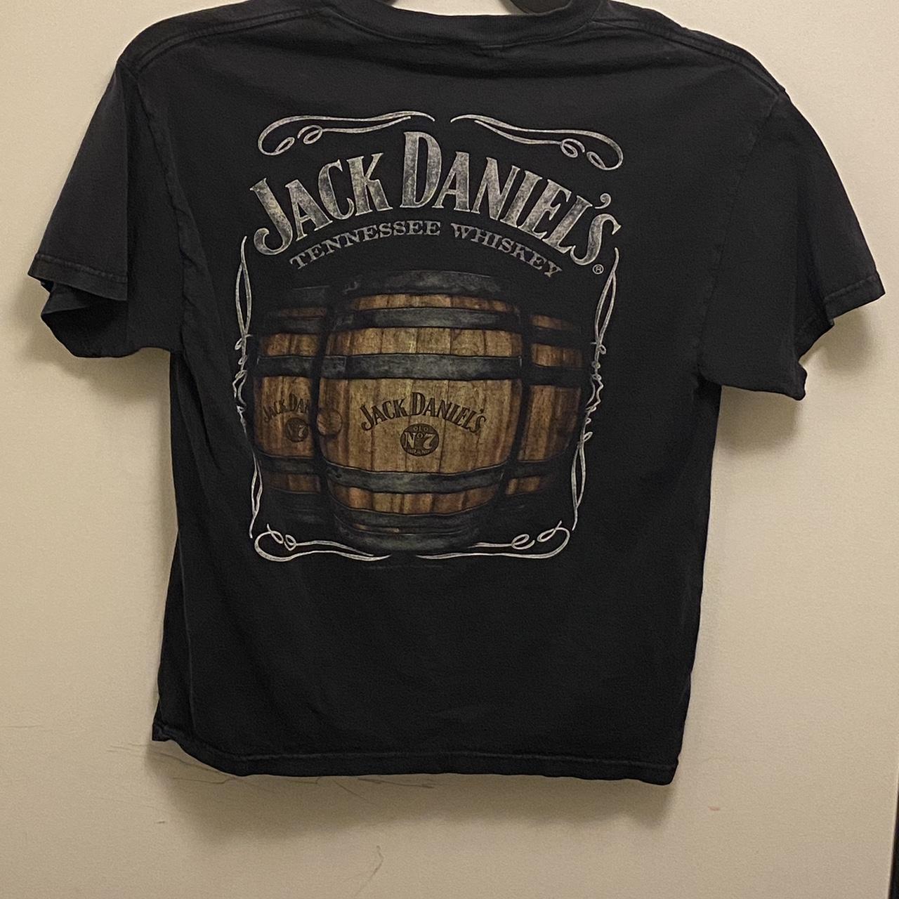 05 vintage jack Daniel’s graphic tee - Depop