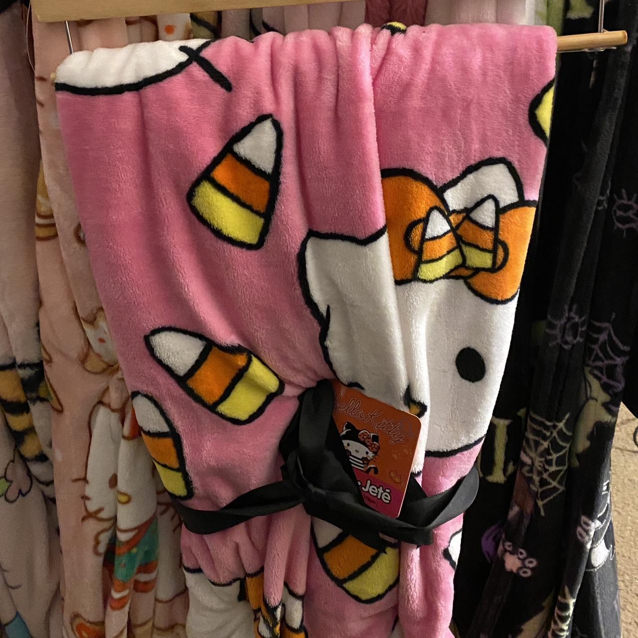 Hello Kitty candy corn fleece blanket #kawaii - Depop