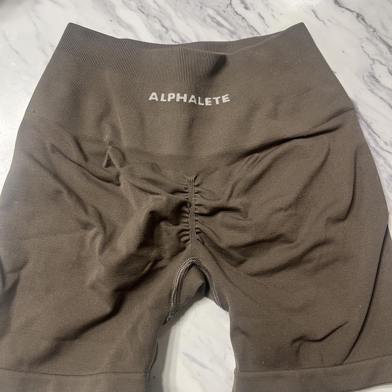 Alphalete amplify shorts / xs / light brown - Depop