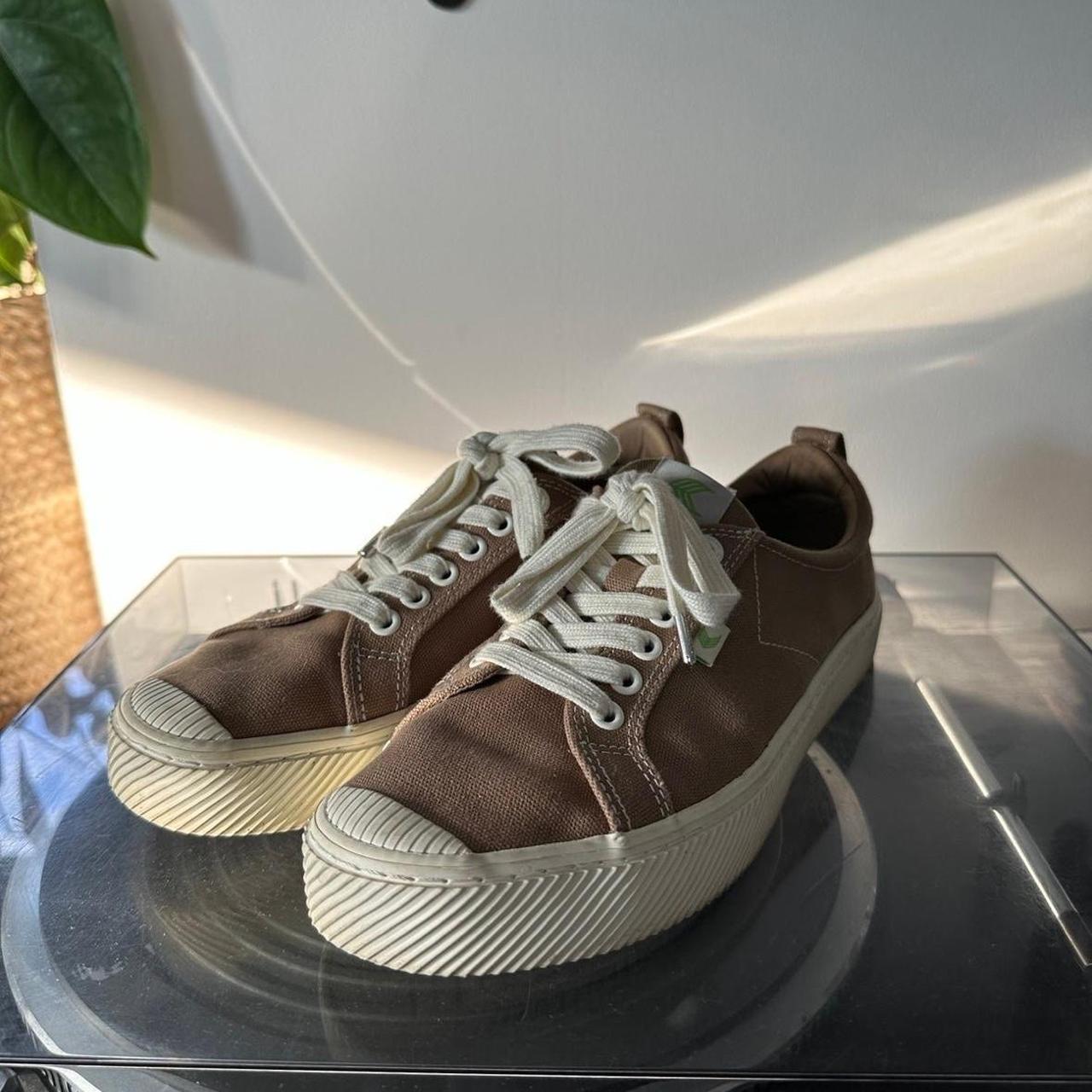 Cariuma OCA low canvas sneakers Cariuma OCA Low... - Depop