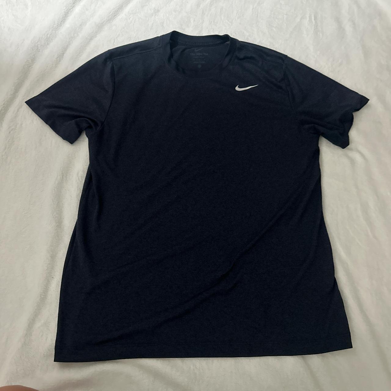 navy blue Nike Dri-Fit tee #activewear | Depop