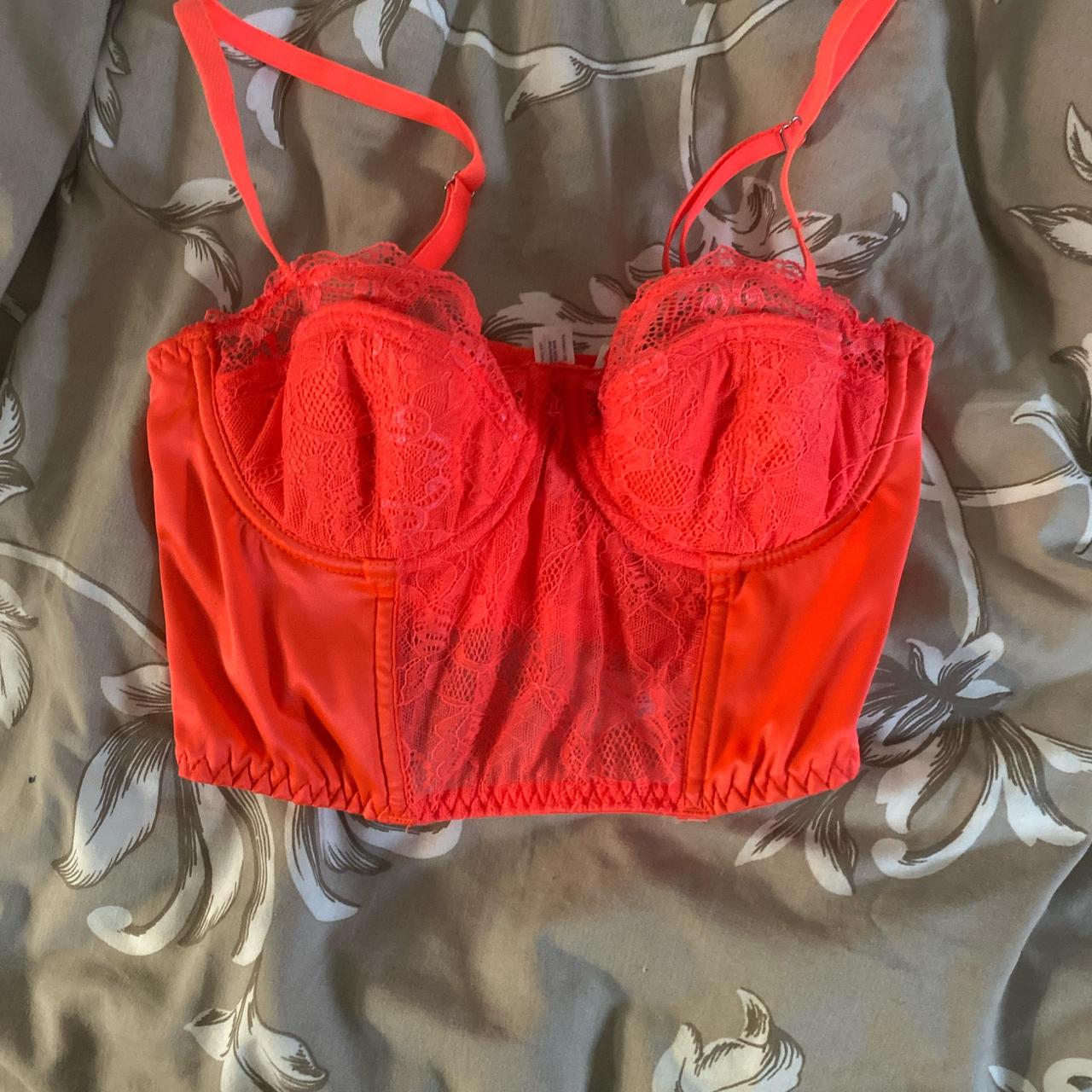 Corset never worn size 32c - Depop