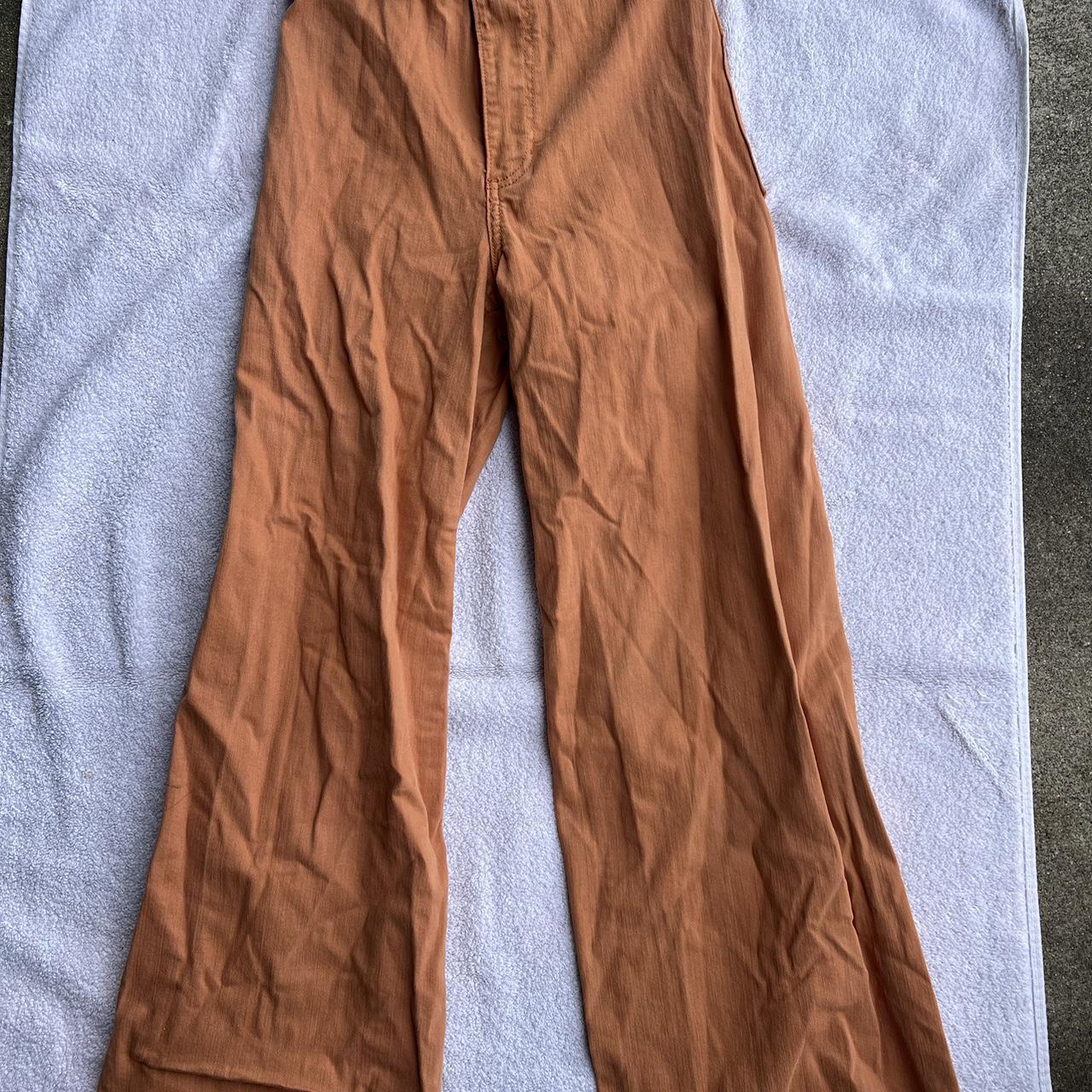 Burnt Orange Billabong jeans Super flattering, high... - Depop