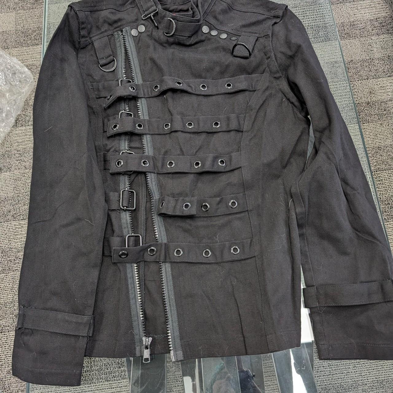 Tripp vest - removable sleeve - new with tags - Depop