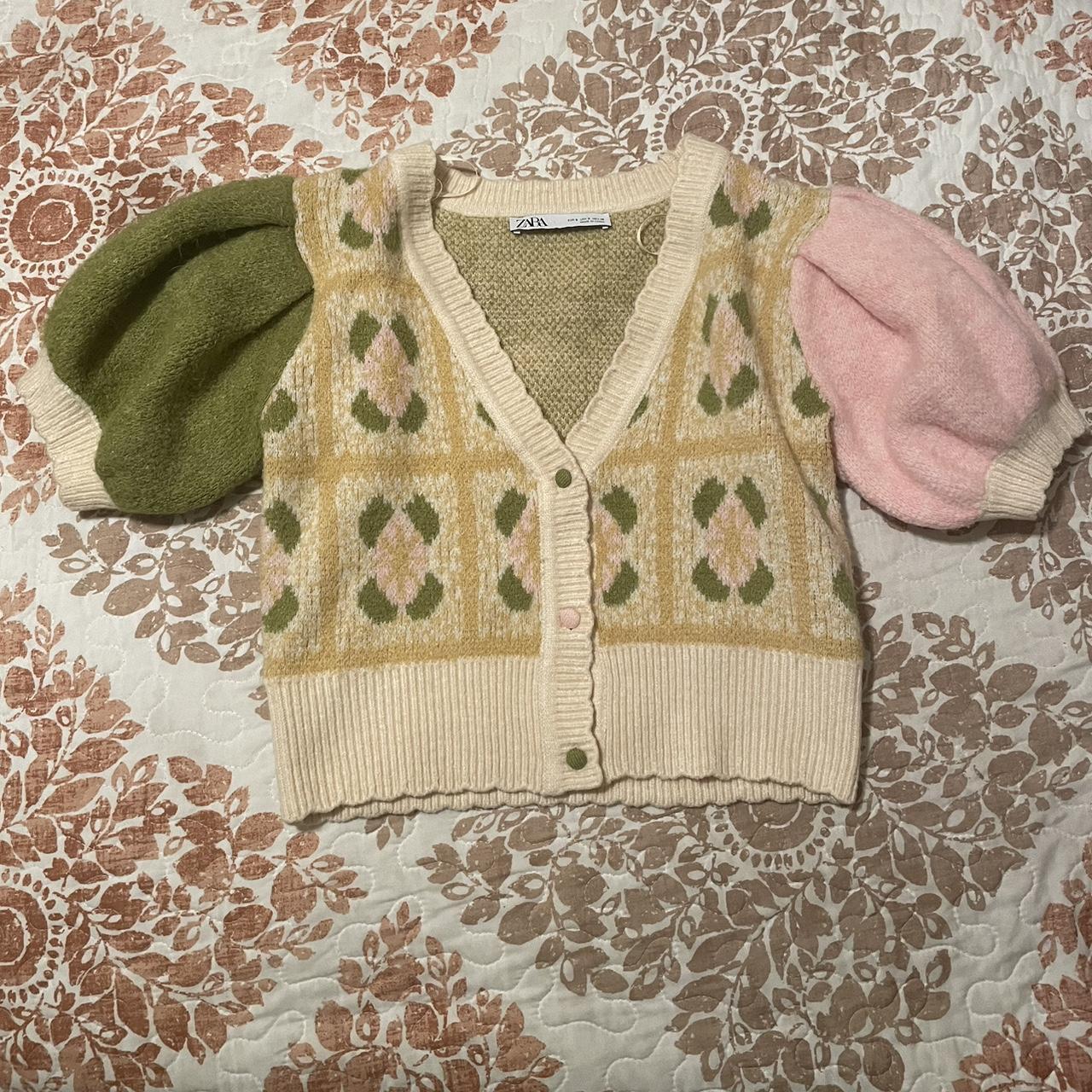 Zara cropped sweater. #zara #cottagecore #knitsweater - Depop