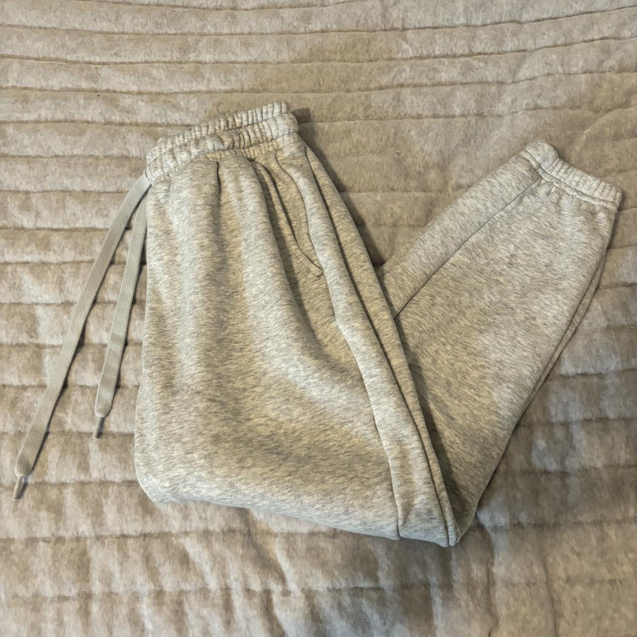 Fabletics sweatpants Size S Never worn!! - Depop