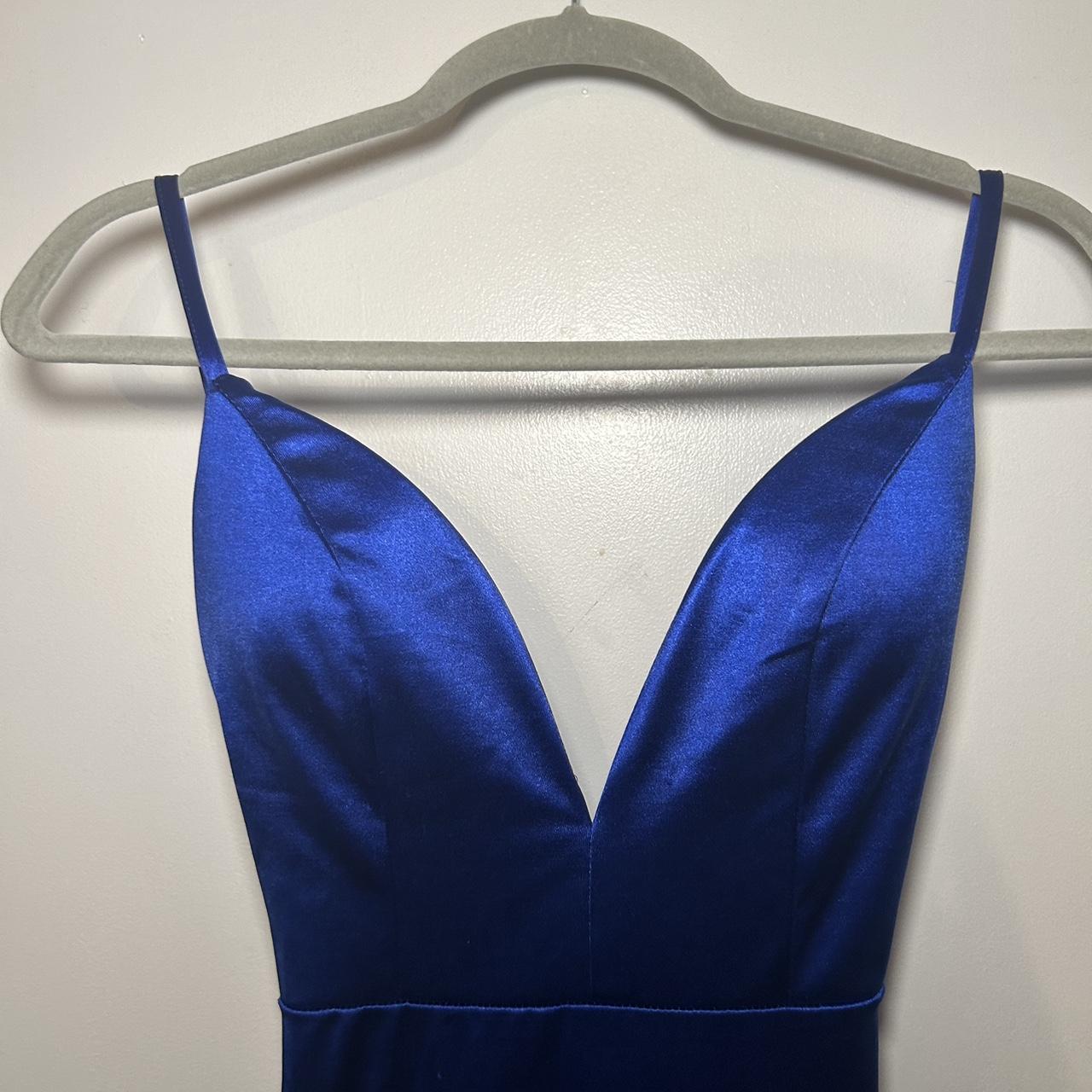 Blue Silk prom dress with a slight ruched bum... - Depop