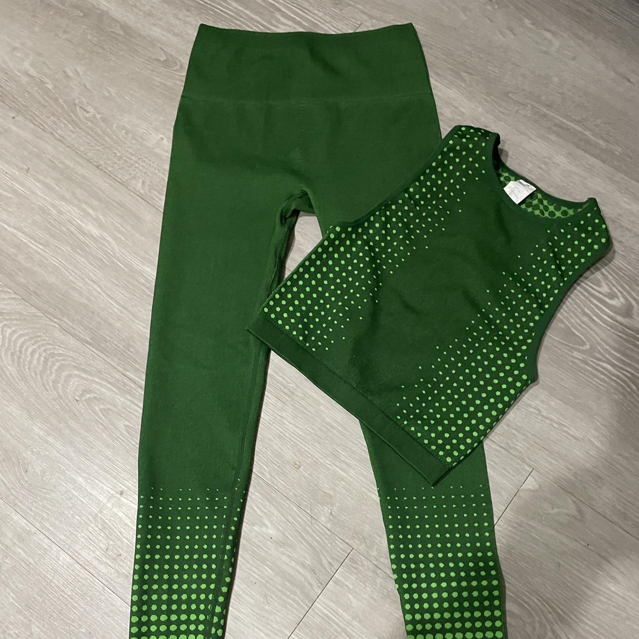 Green Fabletics XS workout set. Barely Worn. - Depop