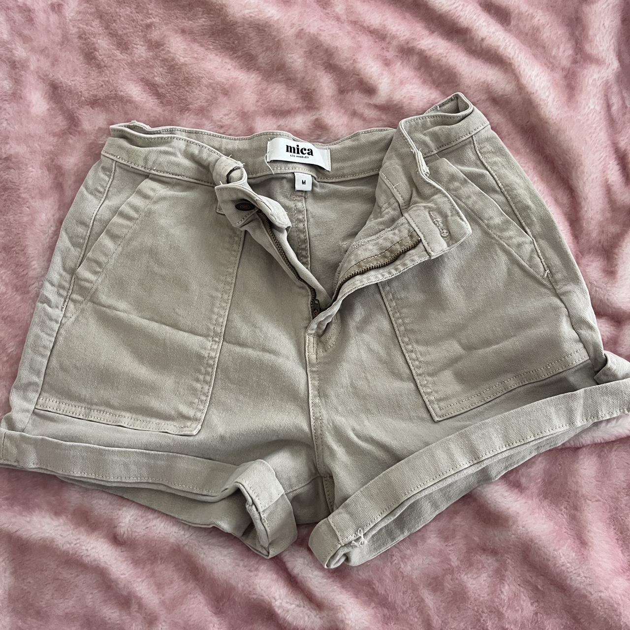 Cargo shorts - Depop
