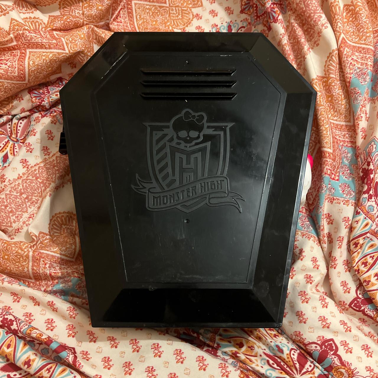 Monster High coffin wardrobe #MonsterHigh #doll... - Depop