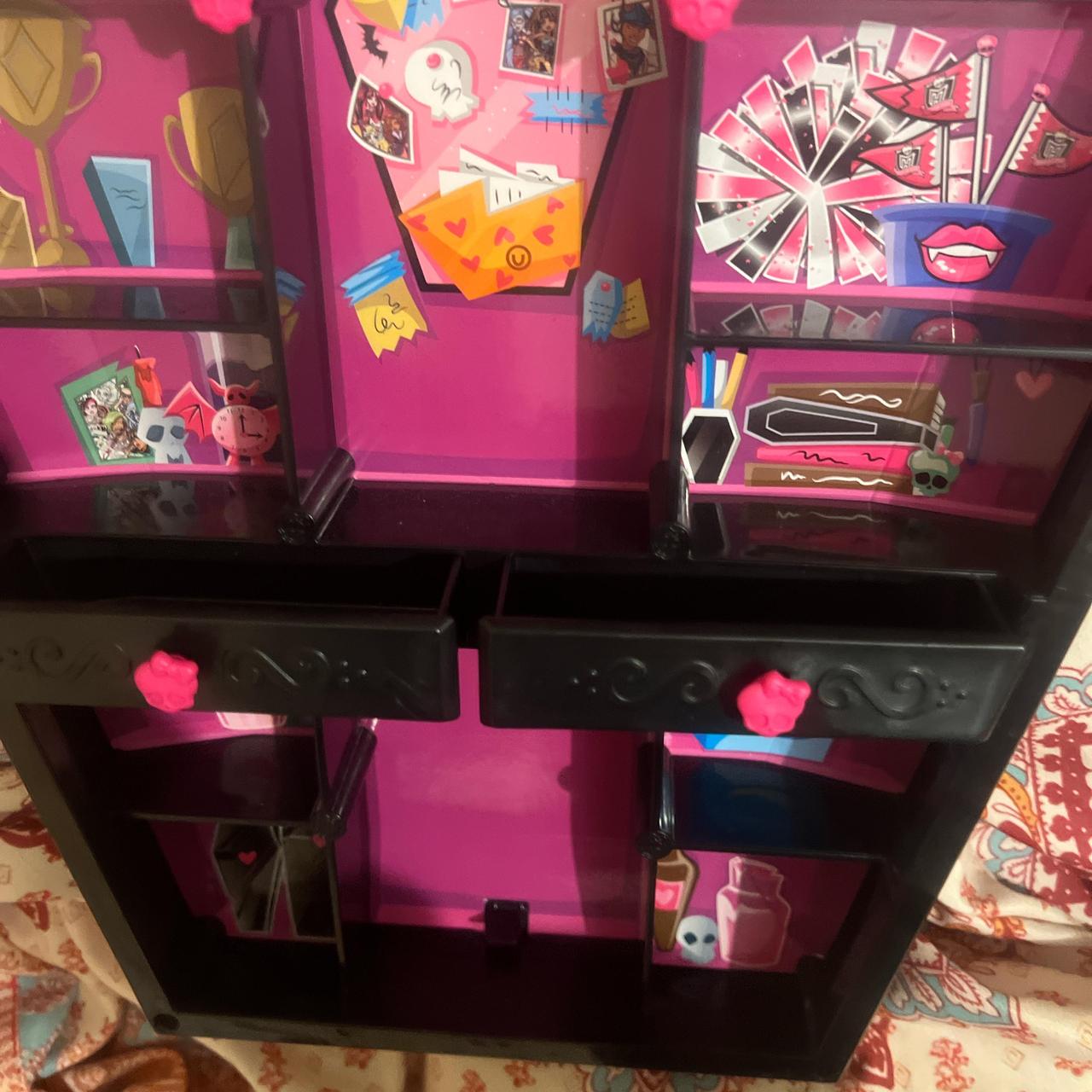 Monster High coffin wardrobe #MonsterHigh #doll... - Depop