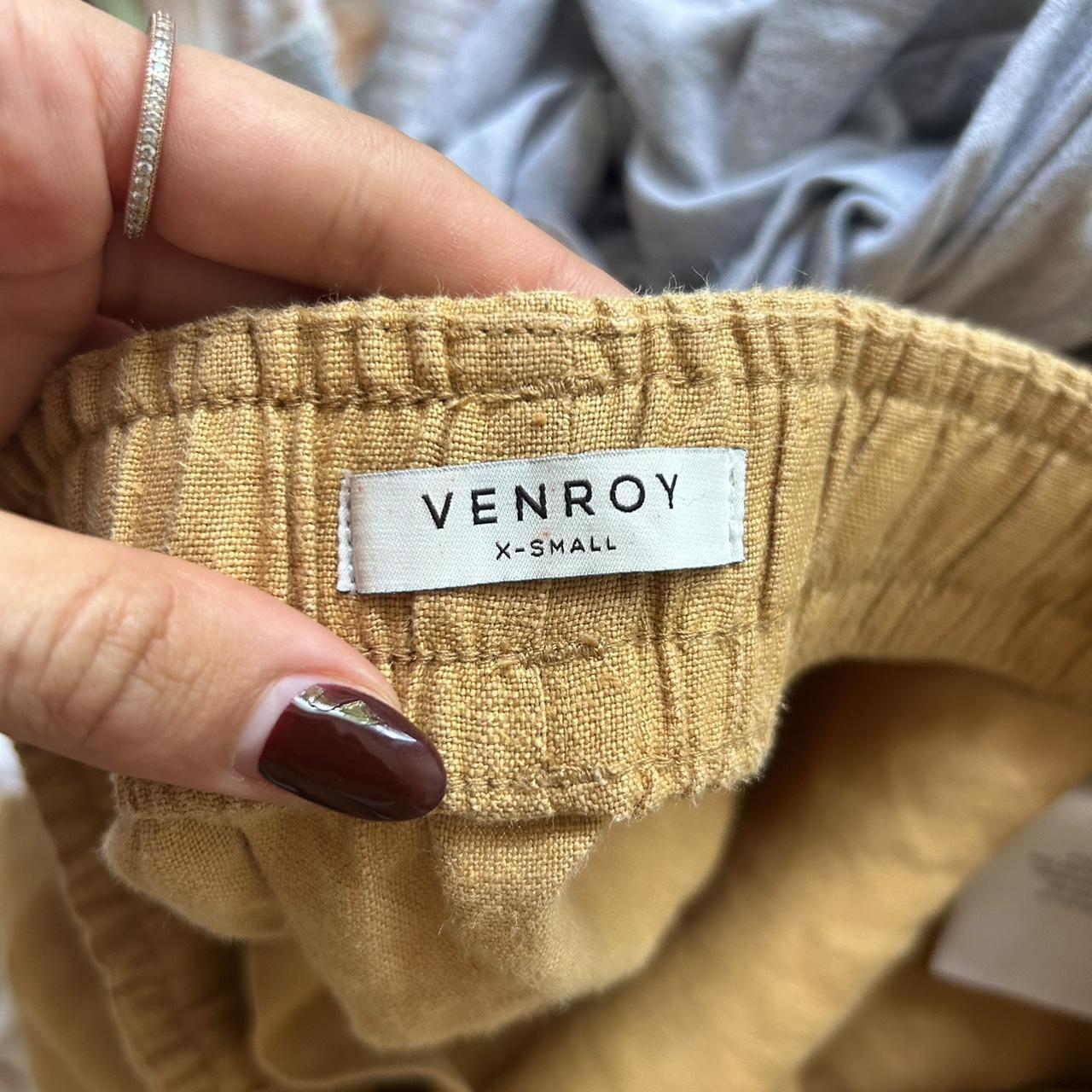 Selling venroy mini skirt Worn a few times but in... - Depop