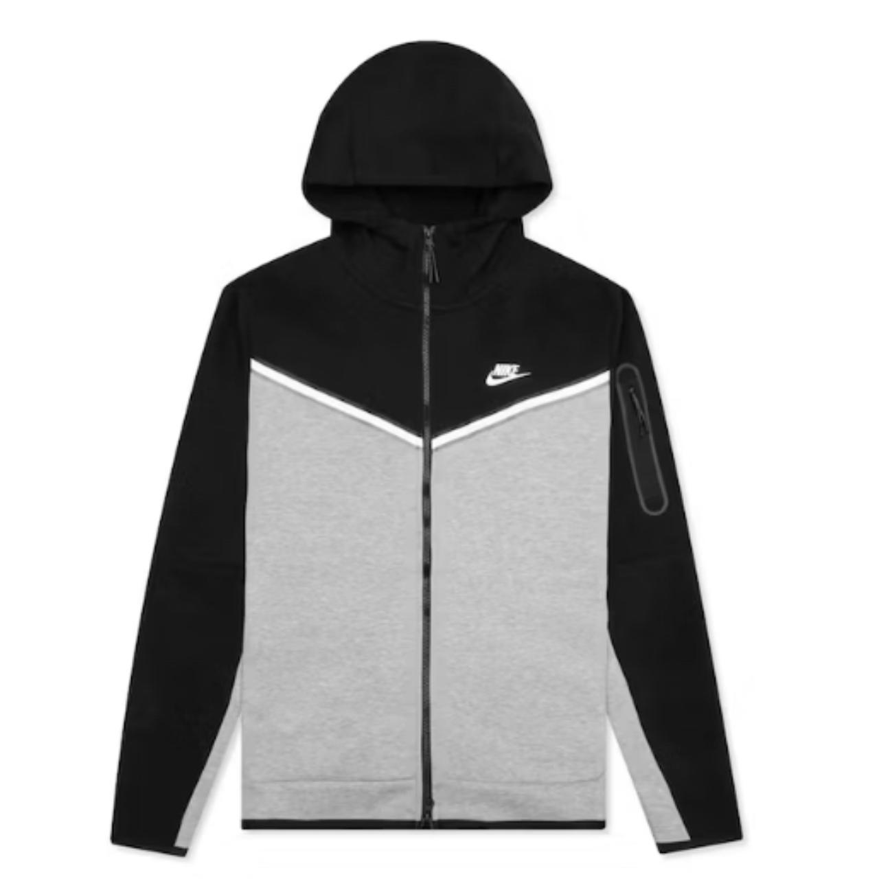 Nike tech Dm me to pay different color and sizes - Depop