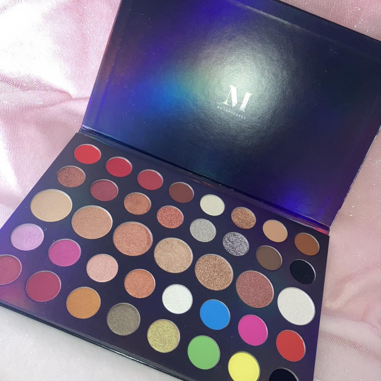 MORPHE EYESHADOW PALETTES QUANTITY: 2 AVAILABLE:... - Depop
