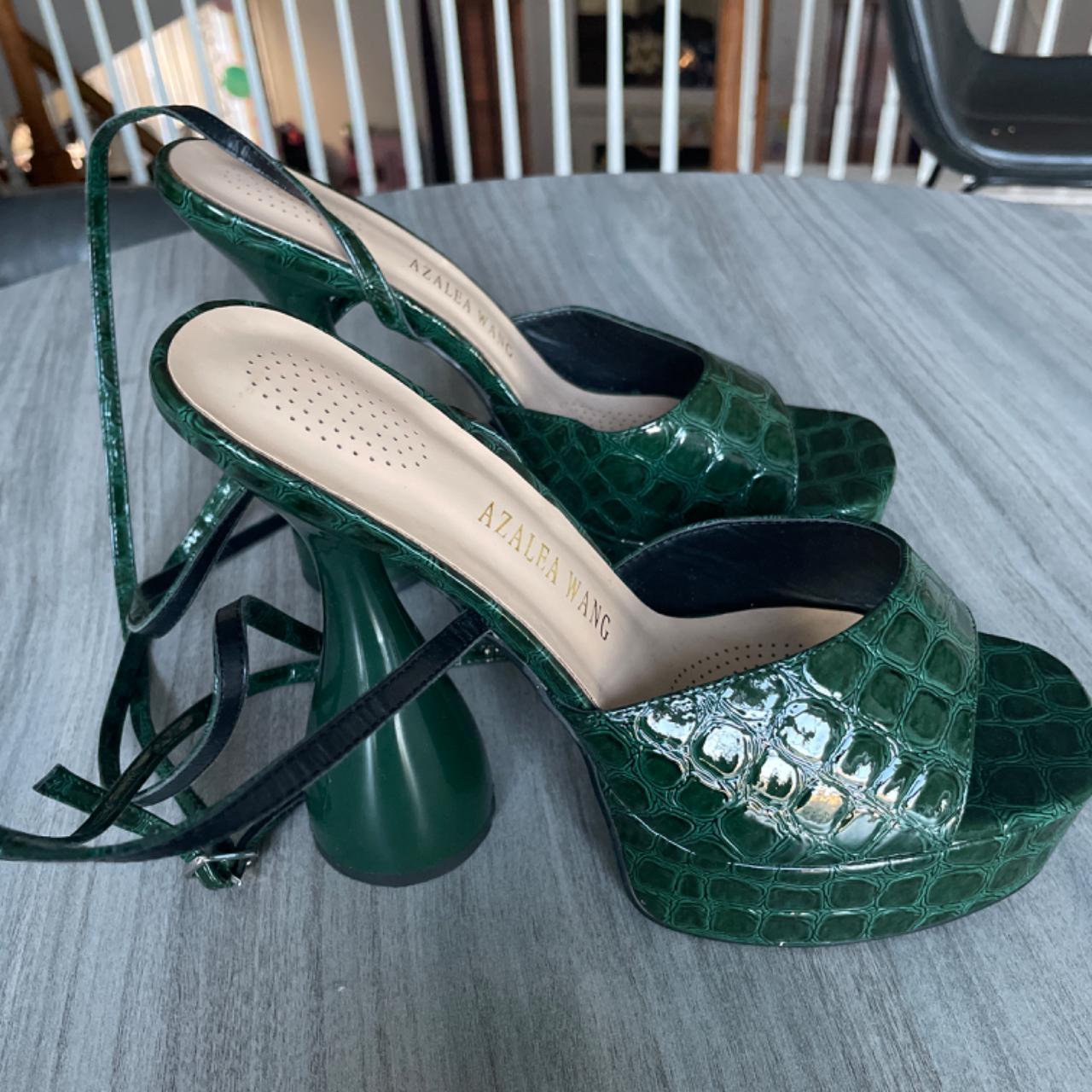 emerald green croc heels - Depop