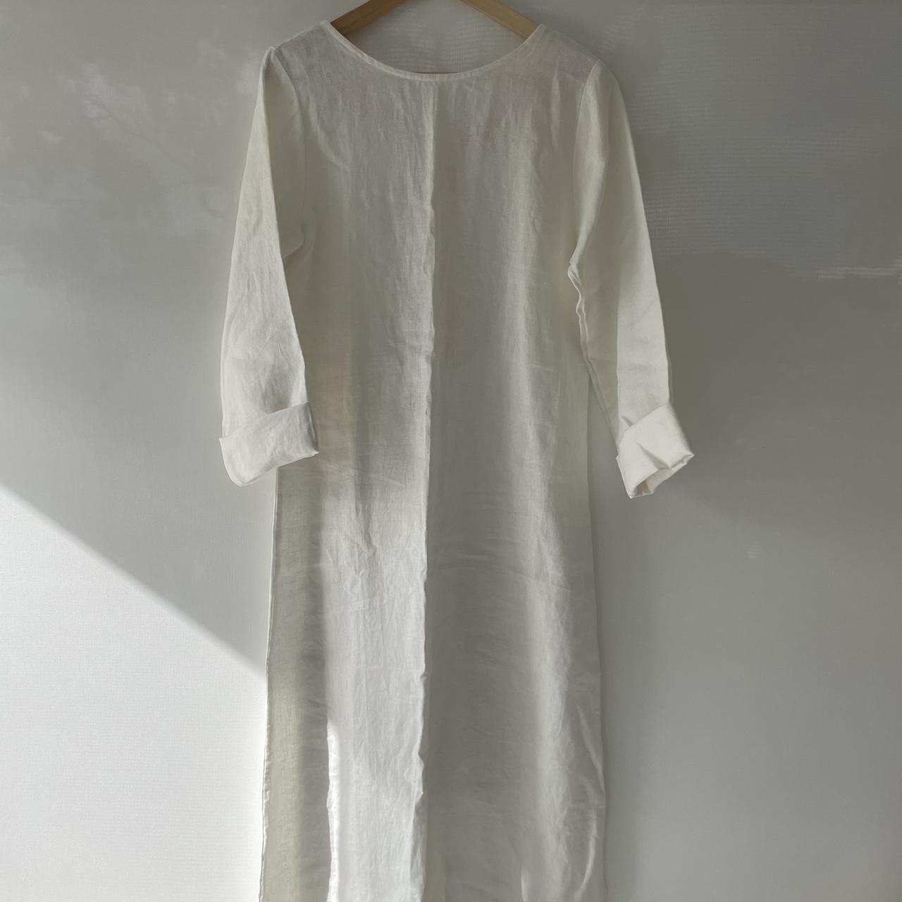 Nice Martin off-white ‘Taylor’ linen maxi dress.... - Depop